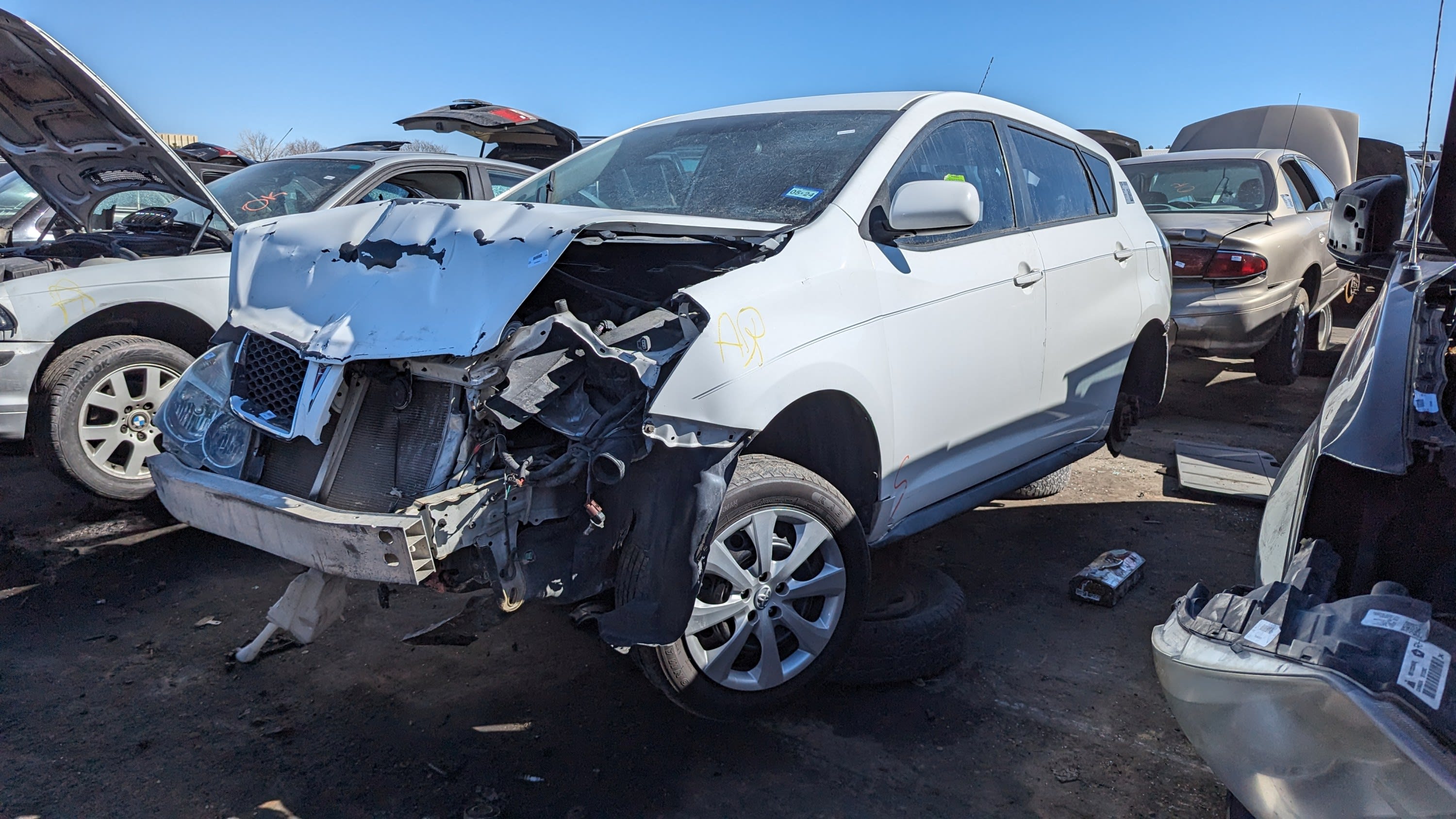 Junkyard Gem: 2010 Pontiac Vibe - Autoblog