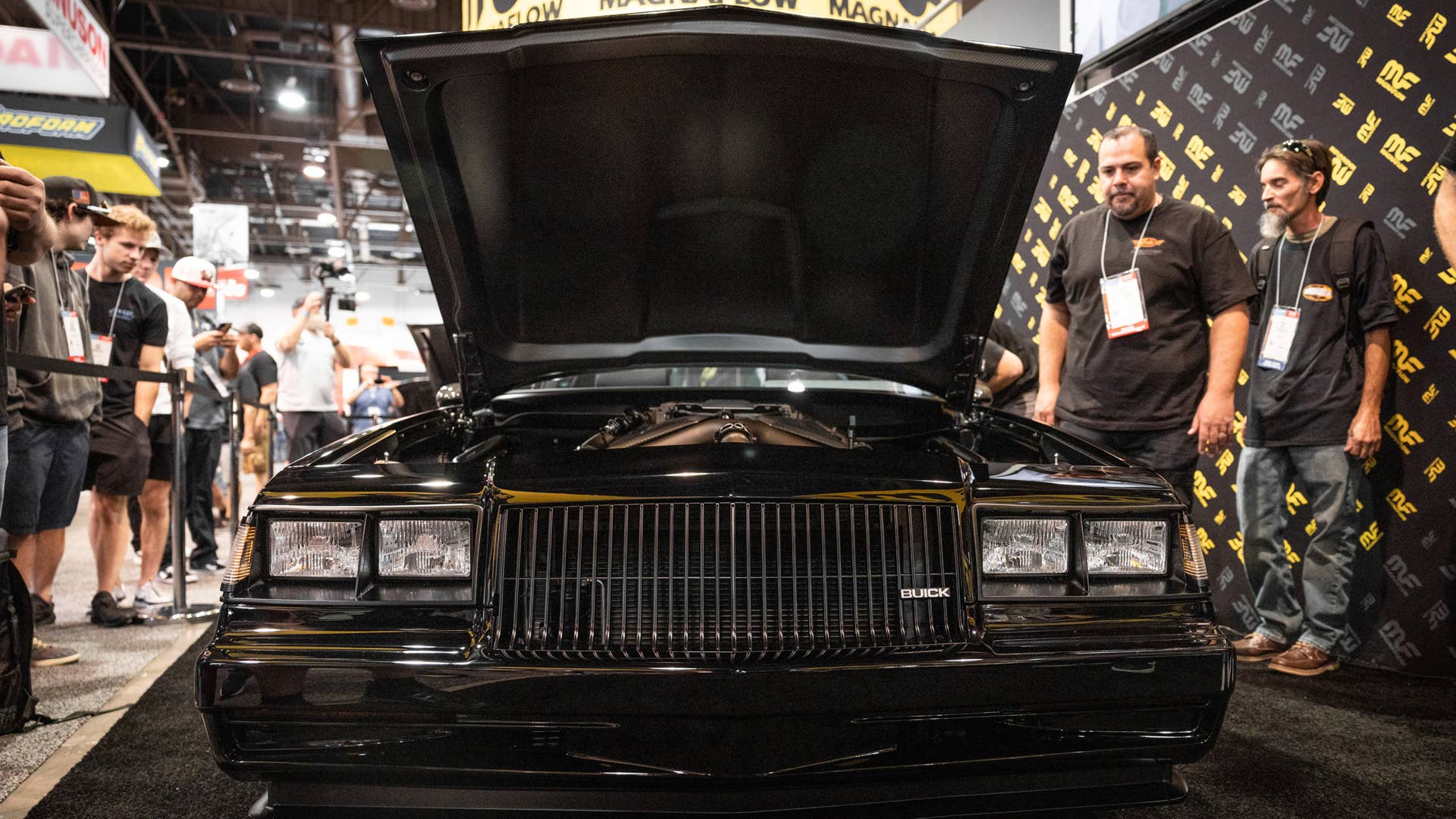 1987 Buick Grand National was made to be Kevin Hart's 'Dark Knight ...