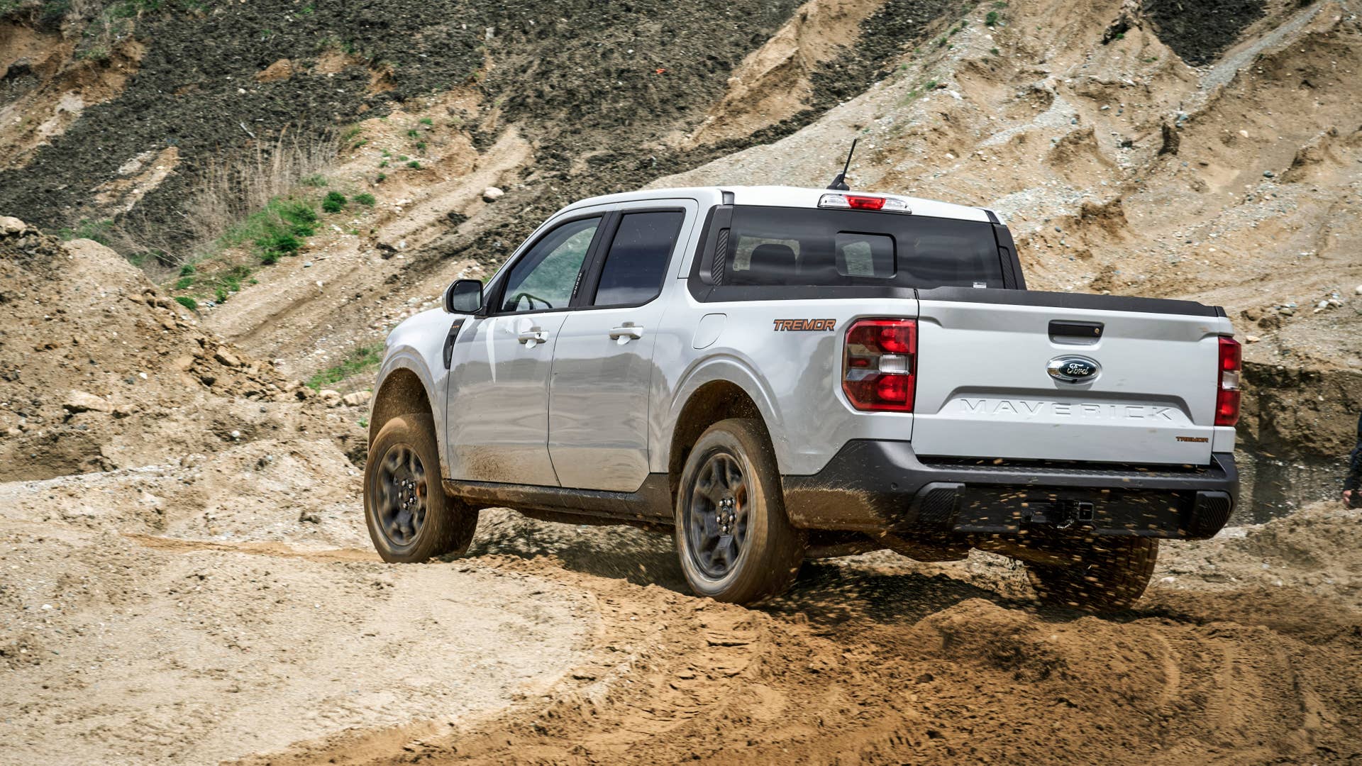 2024 Ford Maverick Review: Little truck still without peer and easy to ...