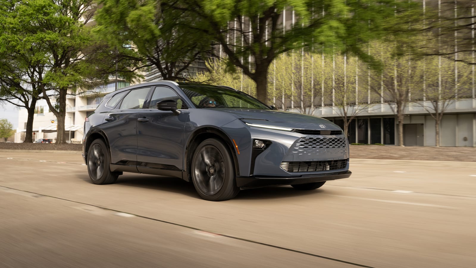 Toyota Launches Luxurious 2025 Crown Signia Lease Offer For August ...