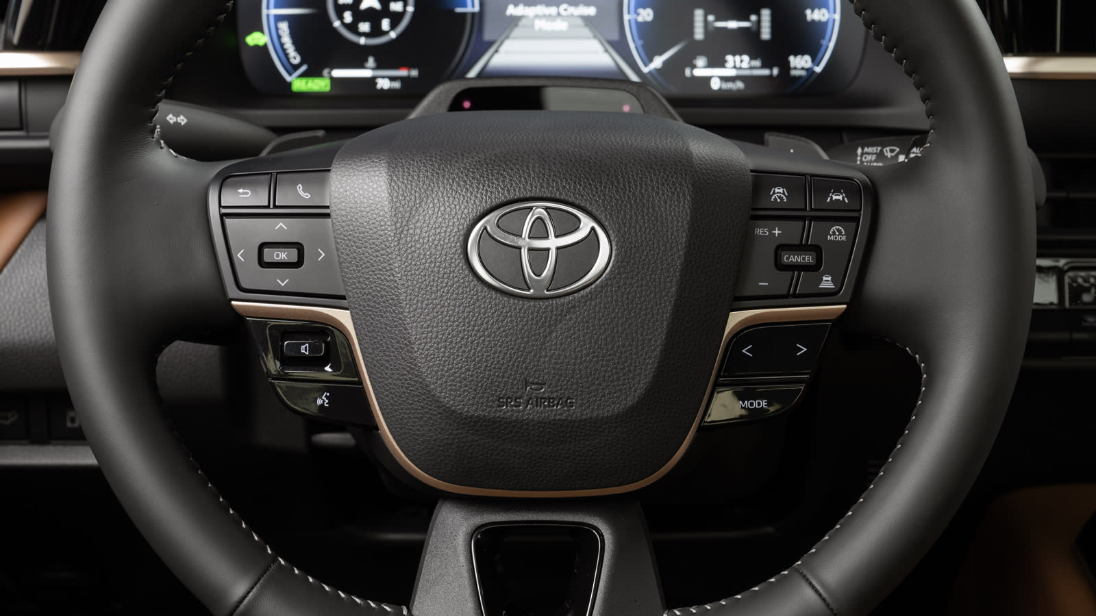 2025 Toyota Crown Signia First Drive: Venza replacement puts efficiency ...