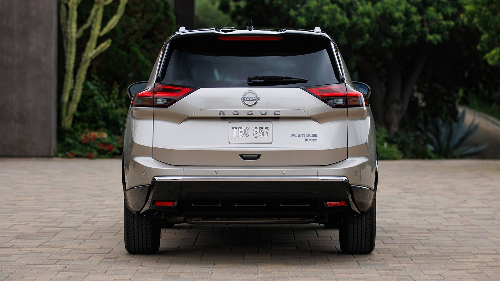 2024 Nissan Rogue Review: Quietly, comfy and competent - Autoblog