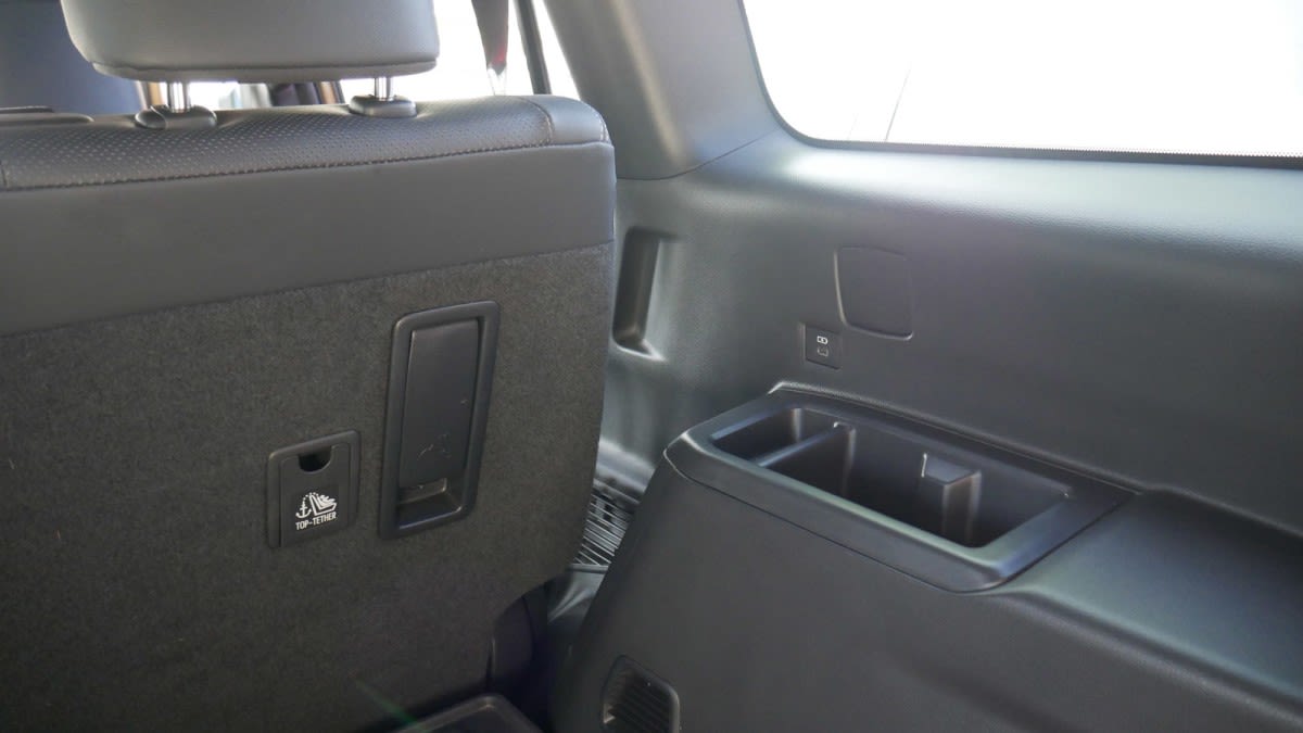 Toyota Land Cruiser Luggage Test: How much fits in the cargo area ...