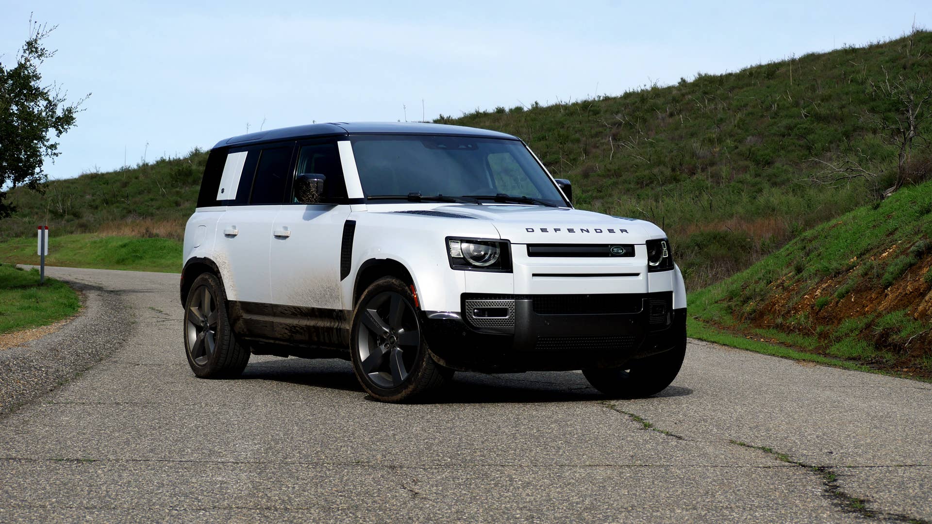 2024 Land Rover Defender Review: The definitive luxury off-roader ...