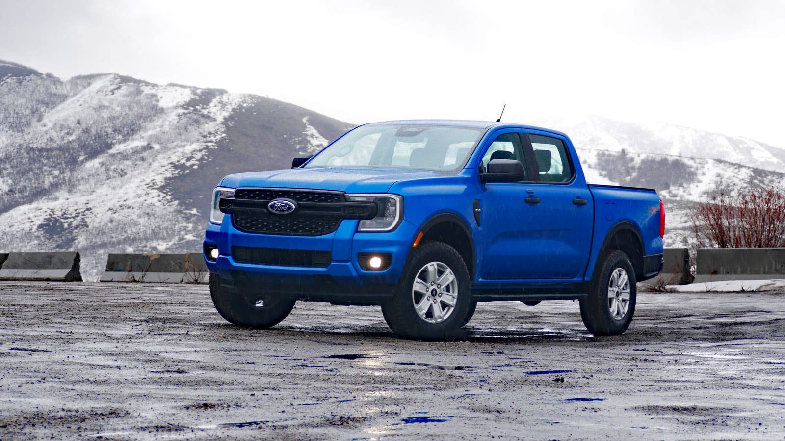 Ford Ranger vs Chevy Colorado: 2024 Comparison - Autoblog