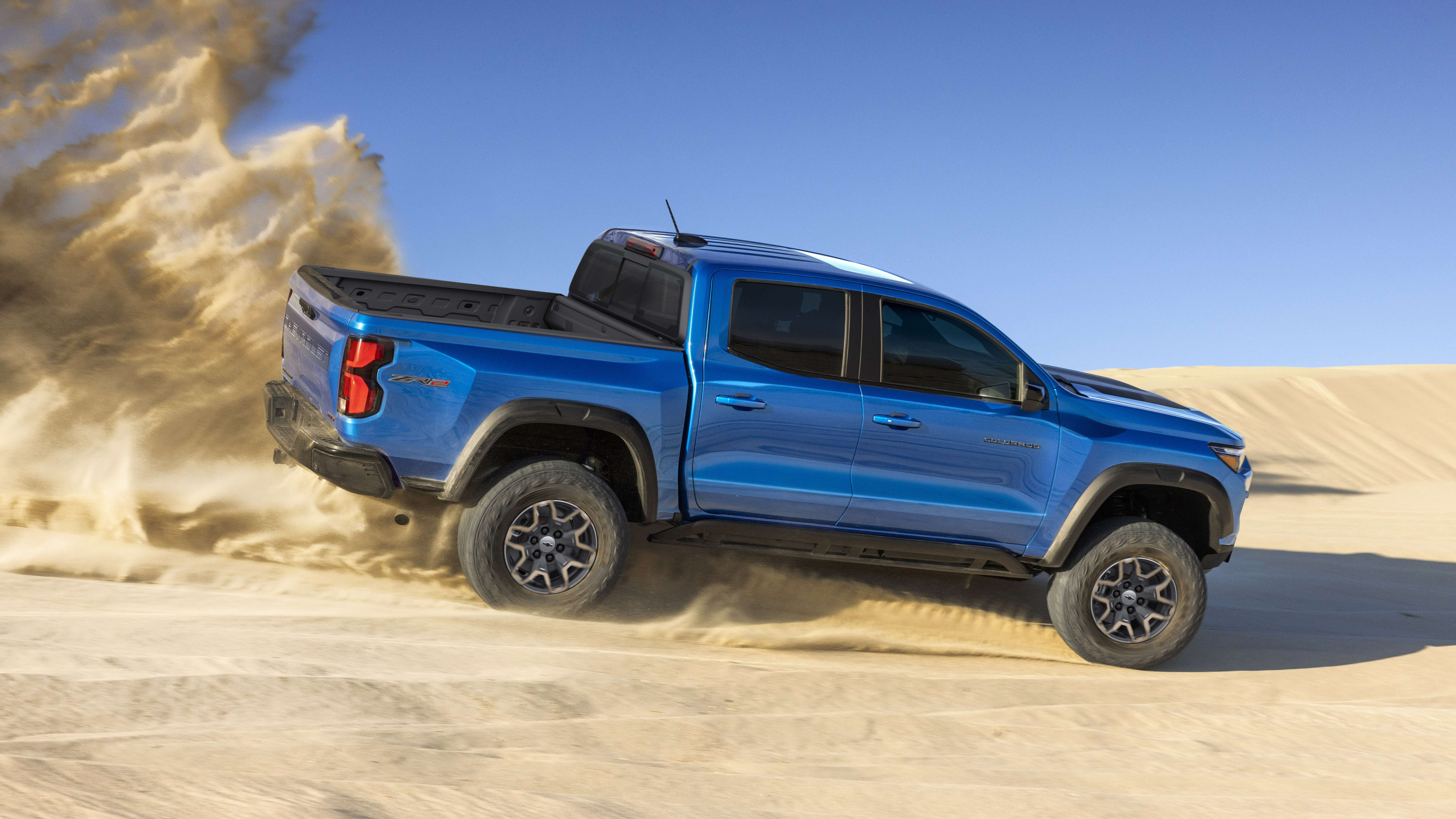 2024 Chevrolet Colorado Review: This midsize truck is a big winner ...
