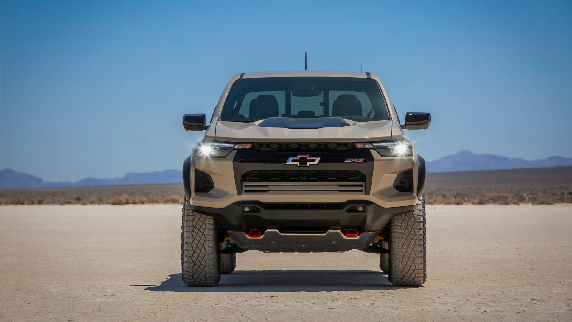 Ford Ranger vs Chevy Colorado: 2024 Comparison - Autoblog