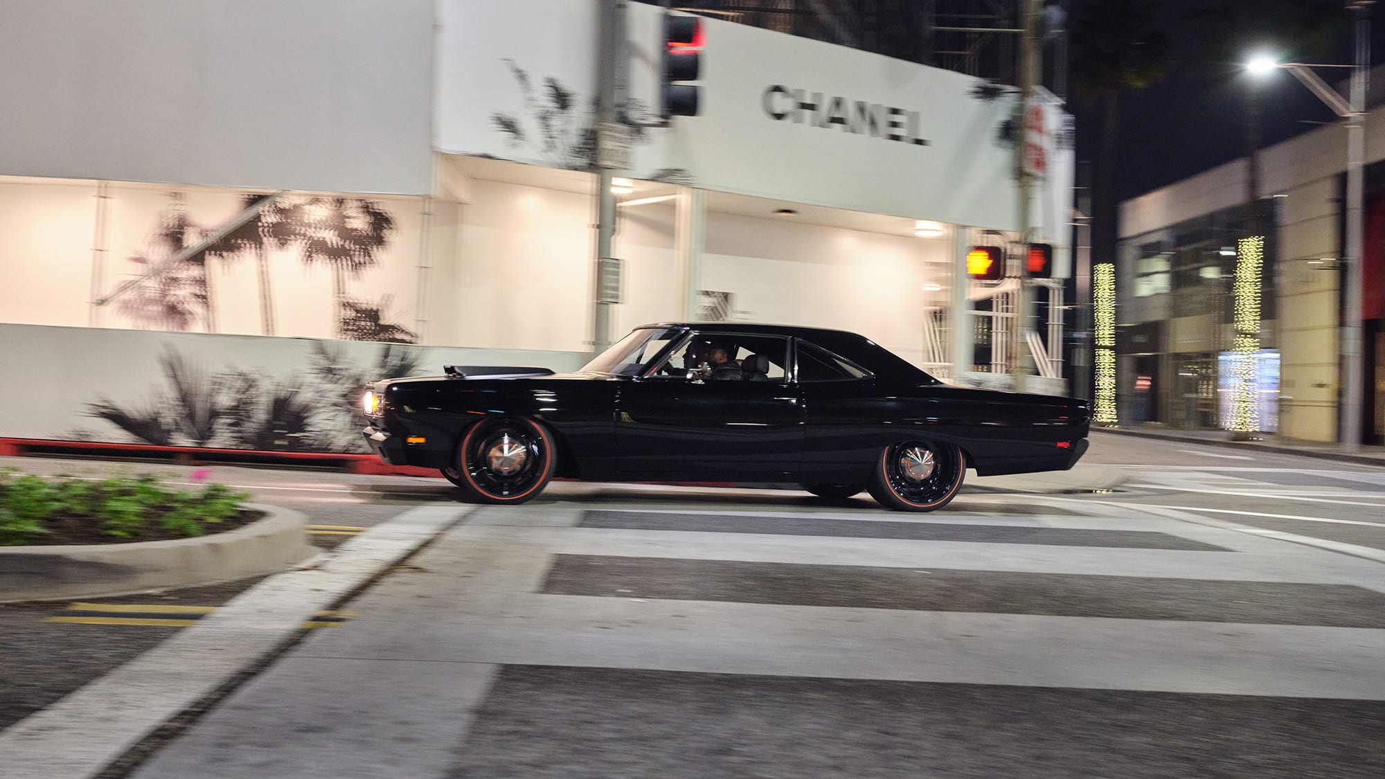 Kevin Hart's 1969 Plymouth Road Runner 'Michael Myers' lurks at SEMA ...