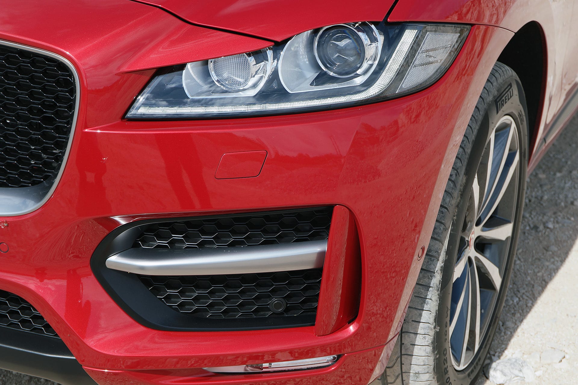 2024 Jaguar F-Pace Review: Fun, pretty and luxe, the big Jag's better ...