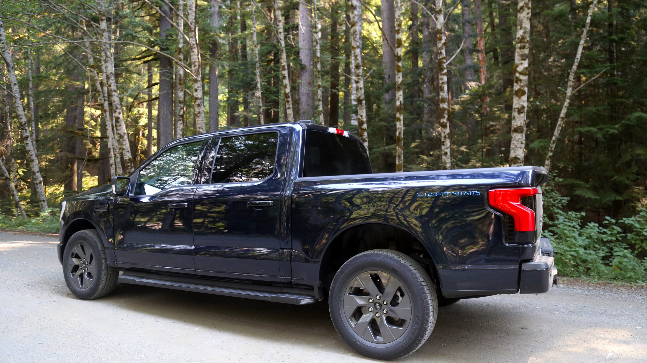 2022 Ford F-150 Lightning XLT Road Test: Leaves no trace