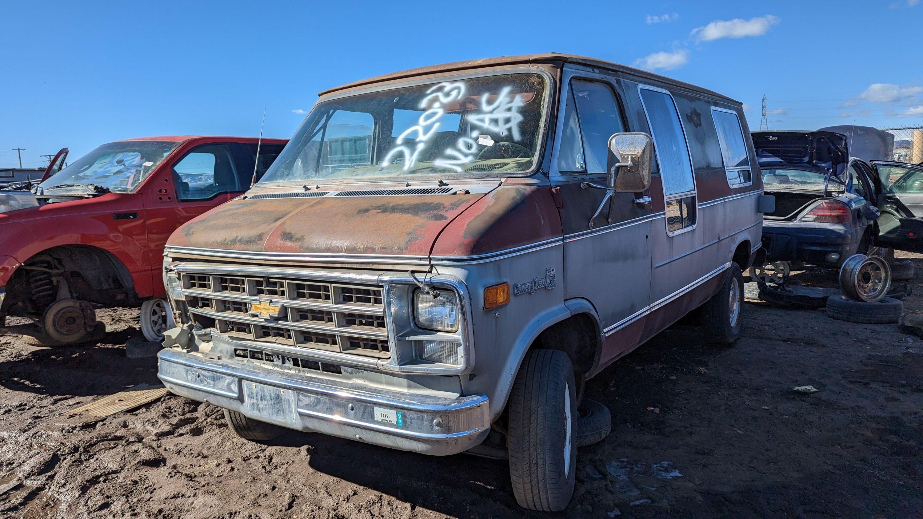 Junkyard Gem: 1978 Chevy Van - Autoblog