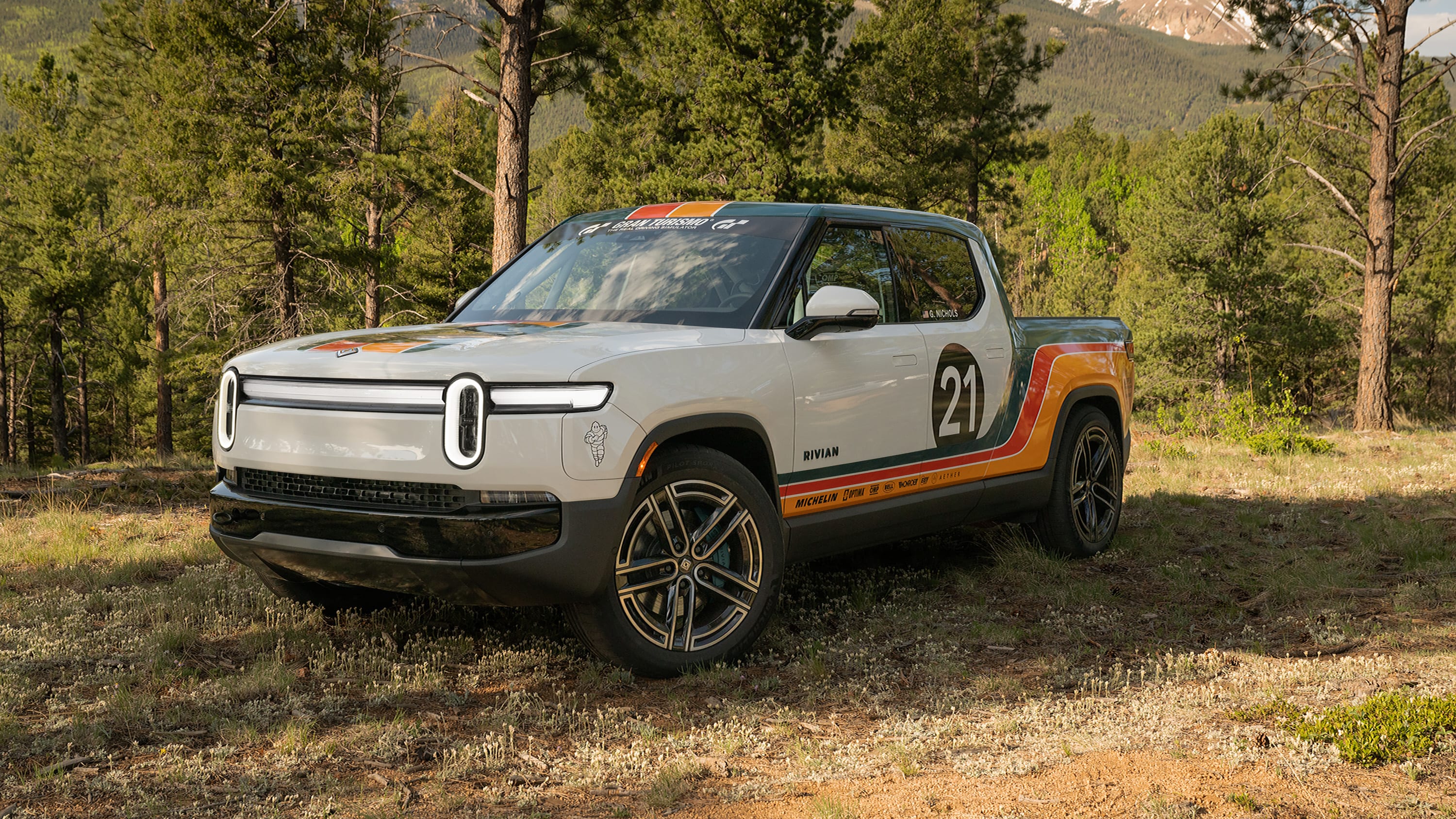 Rivian R1T Quad Max to tackle Pikes Peak with 1,025 horsepower - Autoblog
