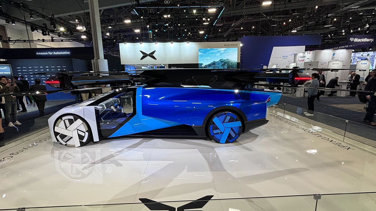 XPeng shows an electric helicopter super car hybrid at CES 2024 - Autoblog