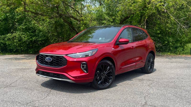 2024 Ford Escape Review: Easy to like, but space and price are problems - Autoblog