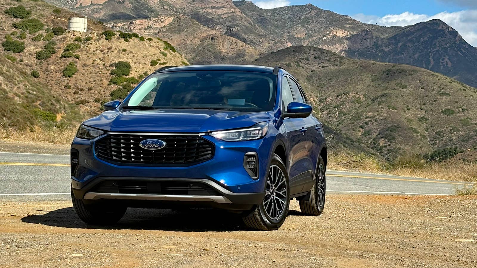 2024 Ford Escape Review: Easy to like, but space and price are problems ...