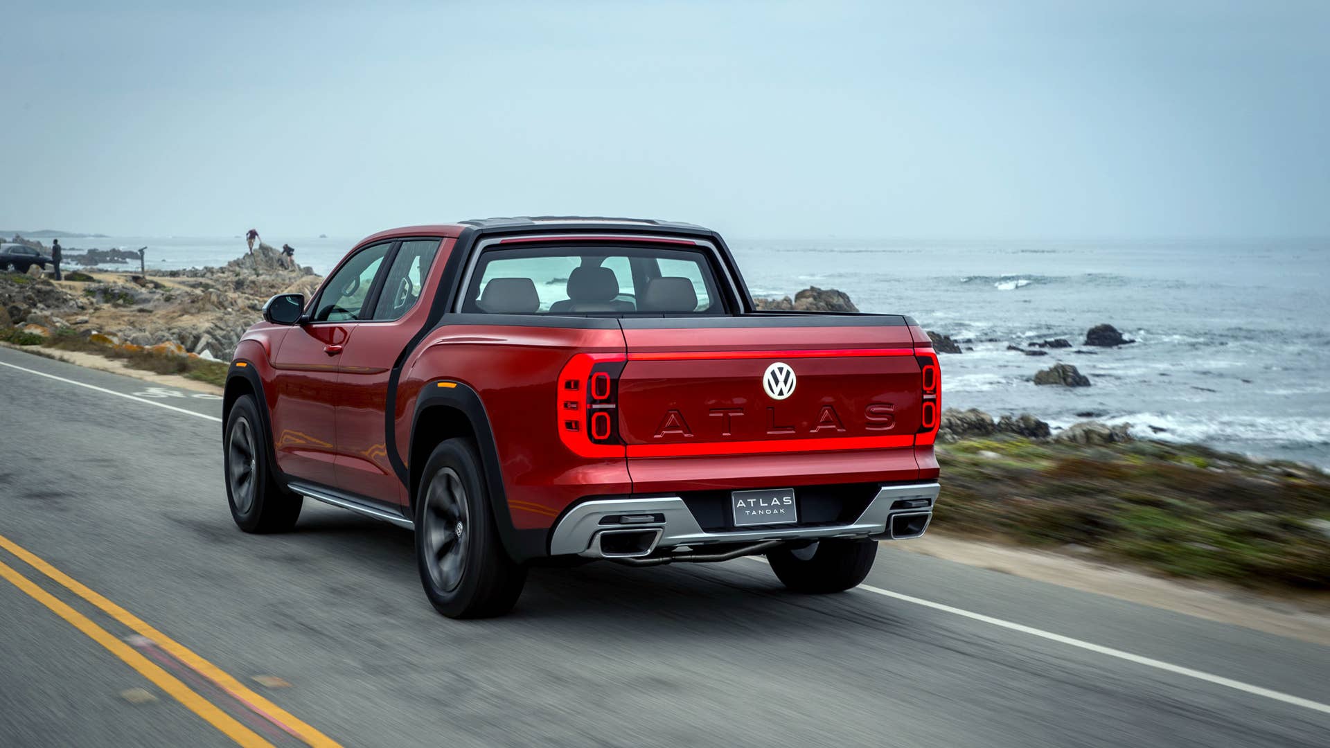 Volkswagen of America boss says a pickup is not a priority - Autoblog