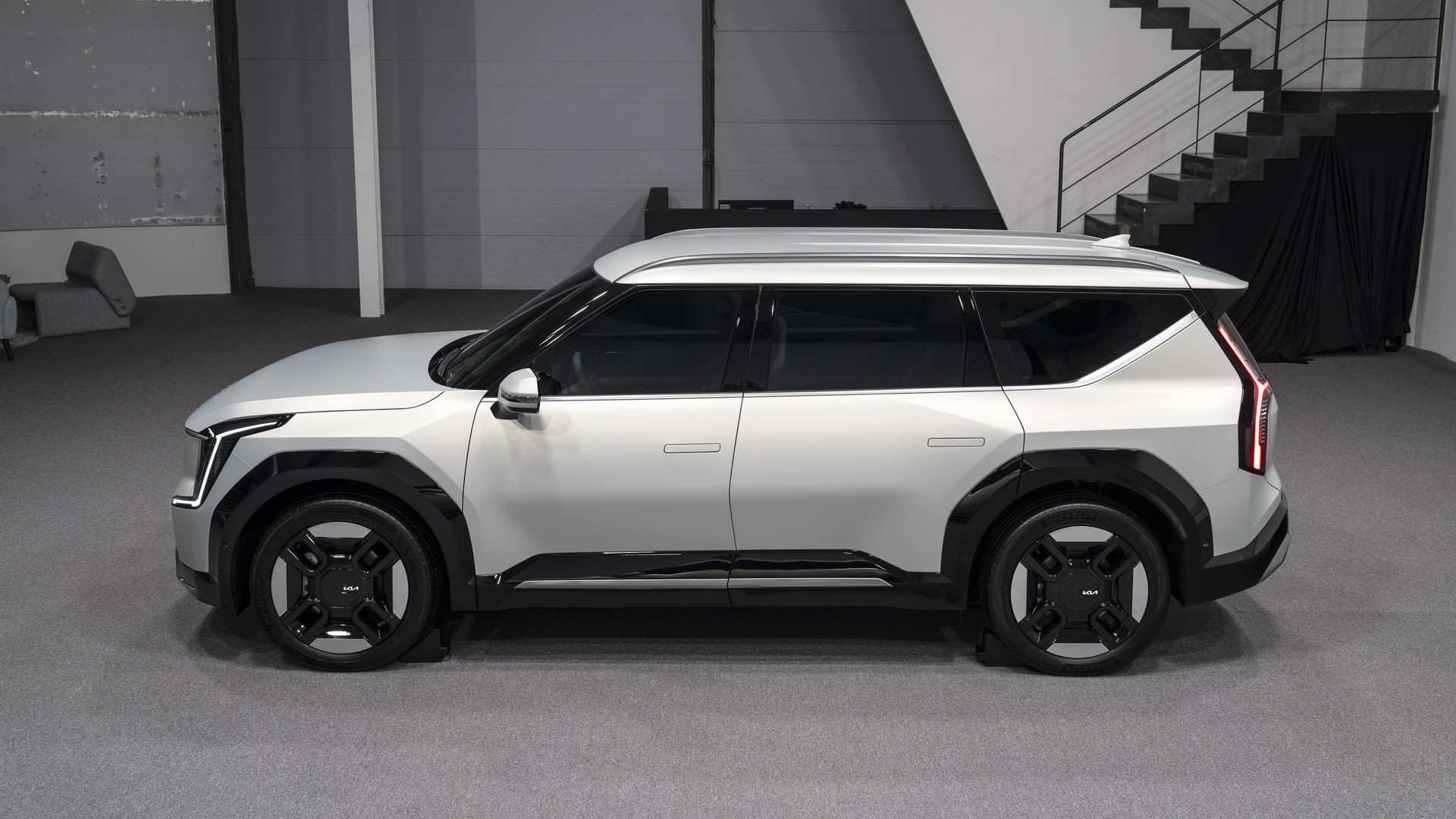 2025 Kia EV9: 4 reasons to love it, 2 reasons to think twice - Autoblog