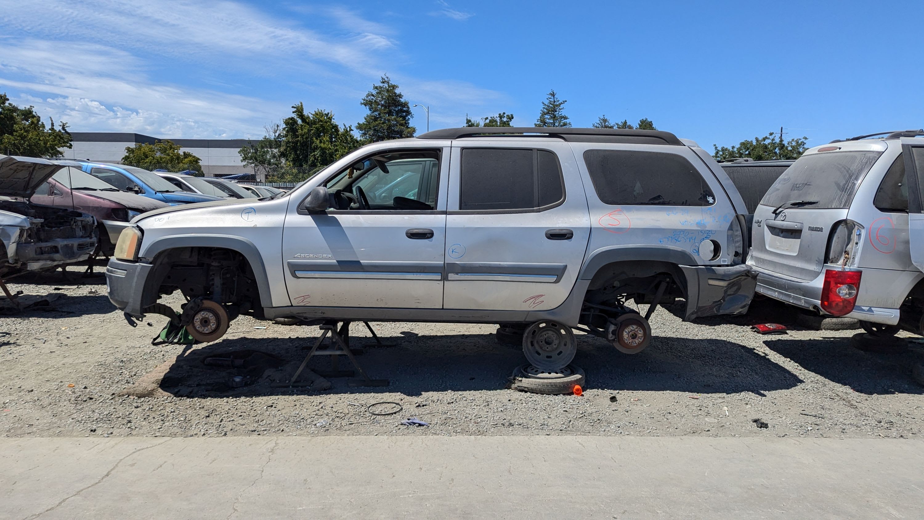 Junkyard Gem: 2006 Isuzu Ascender - Autoblog