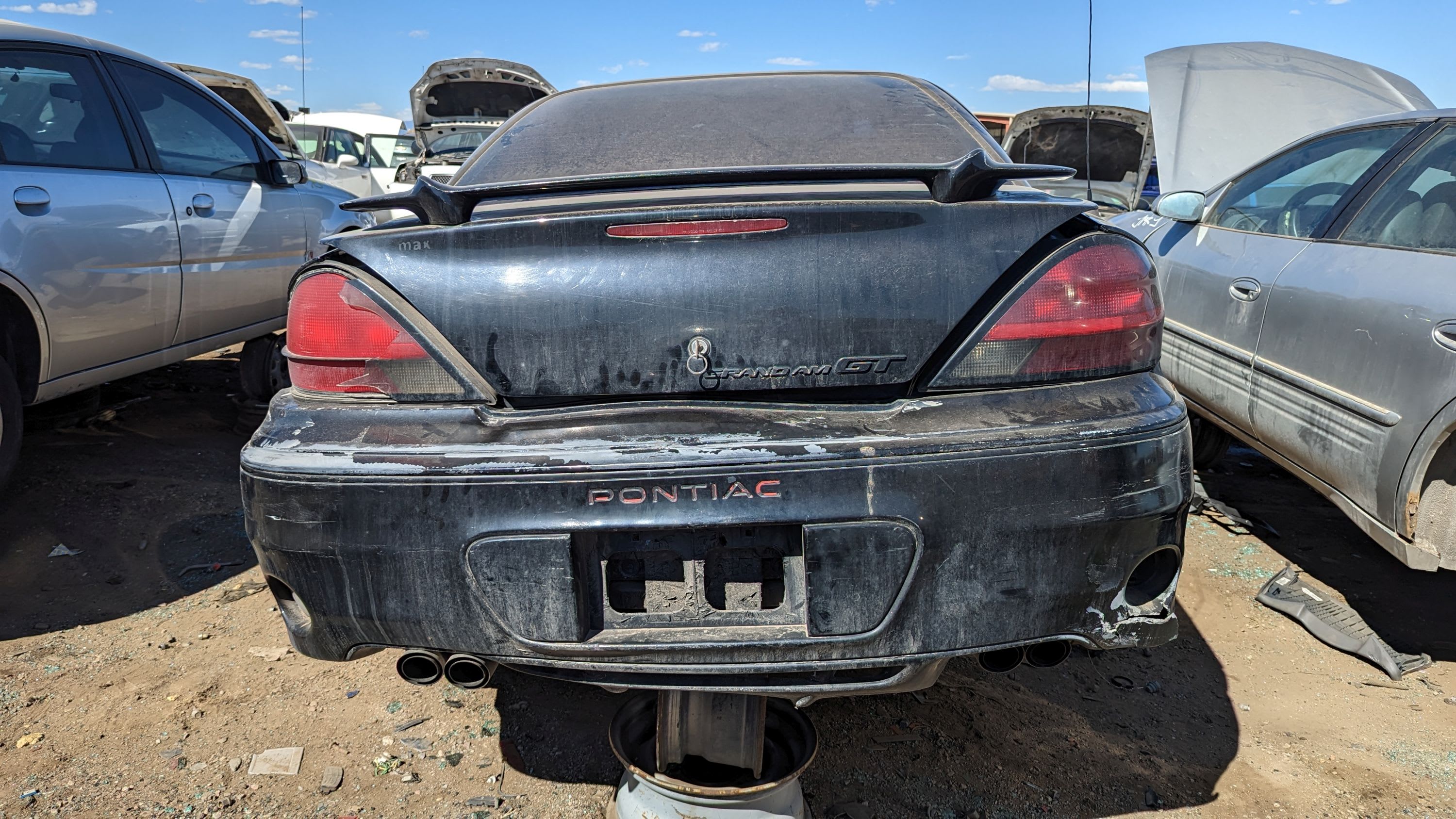 Junkyard Gem: 2003 Pontiac Grand Am GT 30th Anniversary Edition - Autoblog