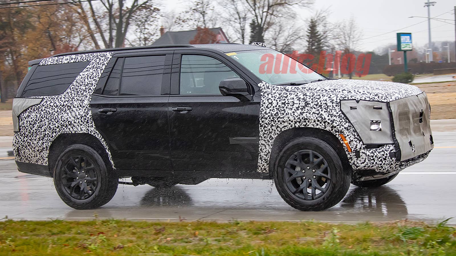 GMC Yukon spy shots show refresh with Acadia-style interior - Autoblog