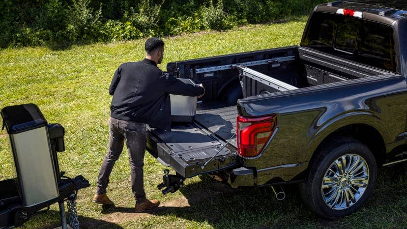 2024 Ford F-150's Pro Access Tailgate — how it works, what's cool about ...