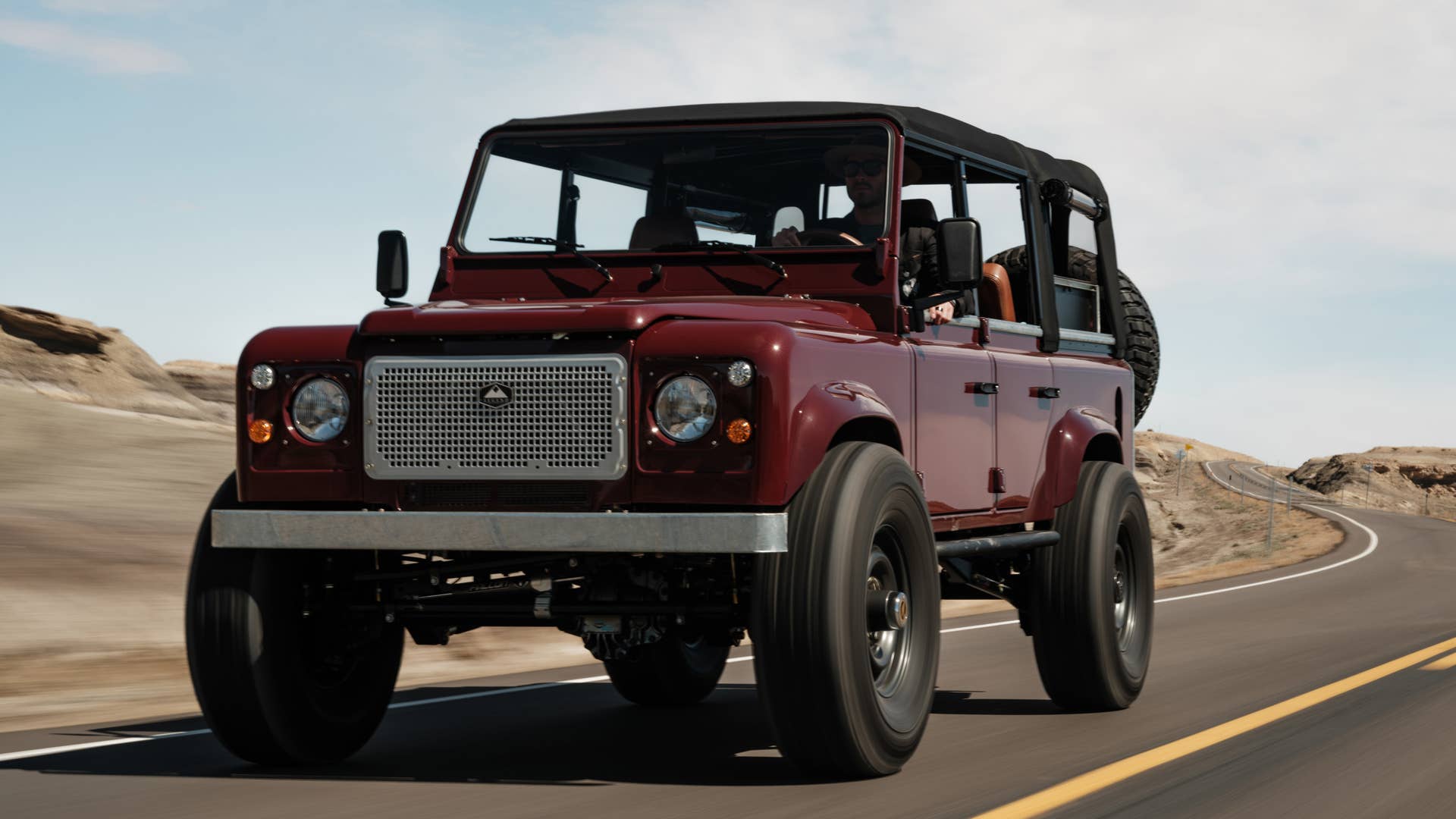 Legend Motor's Signature Series 001 enters the Defender ring - Autoblog