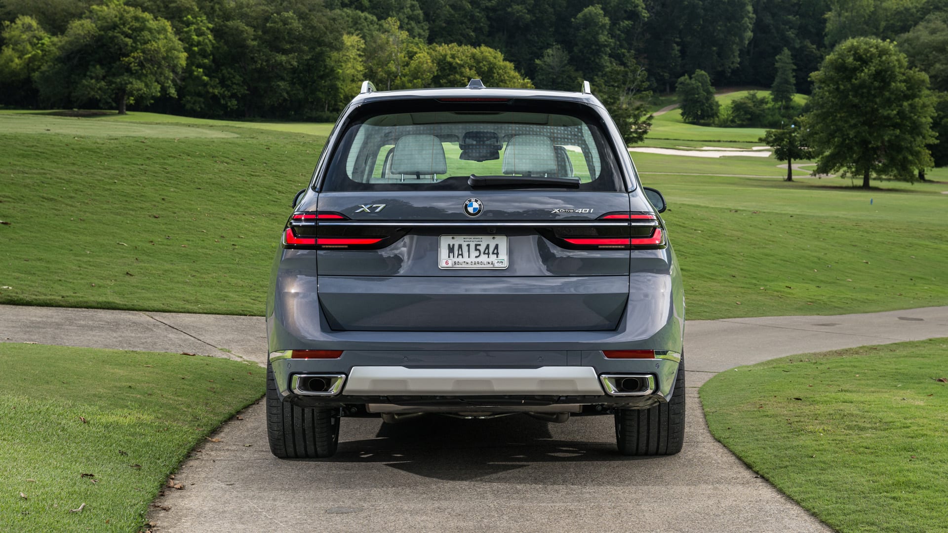 2024 BMW X7 Review: A bulletproof offering among three-row luxury SUVs ...