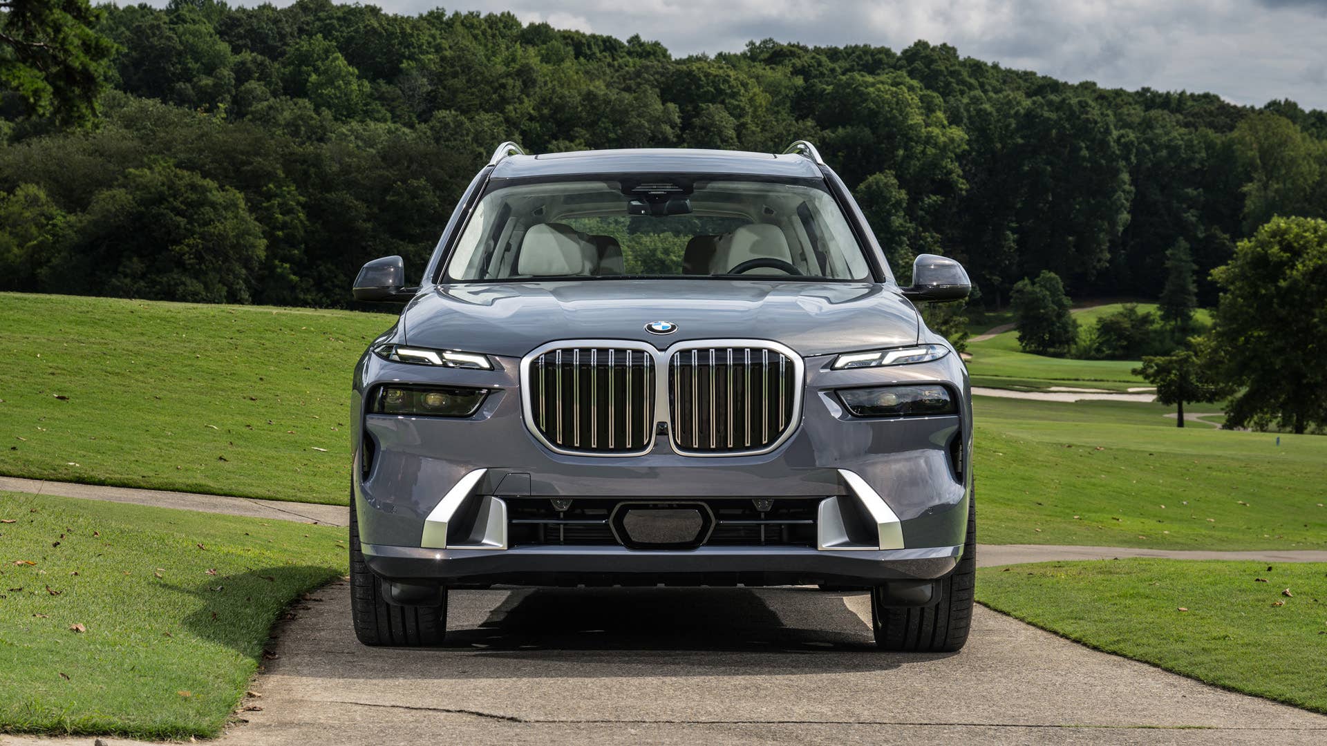 2024 BMW X7 Review: A bulletproof offering among three-row luxury SUVs ...