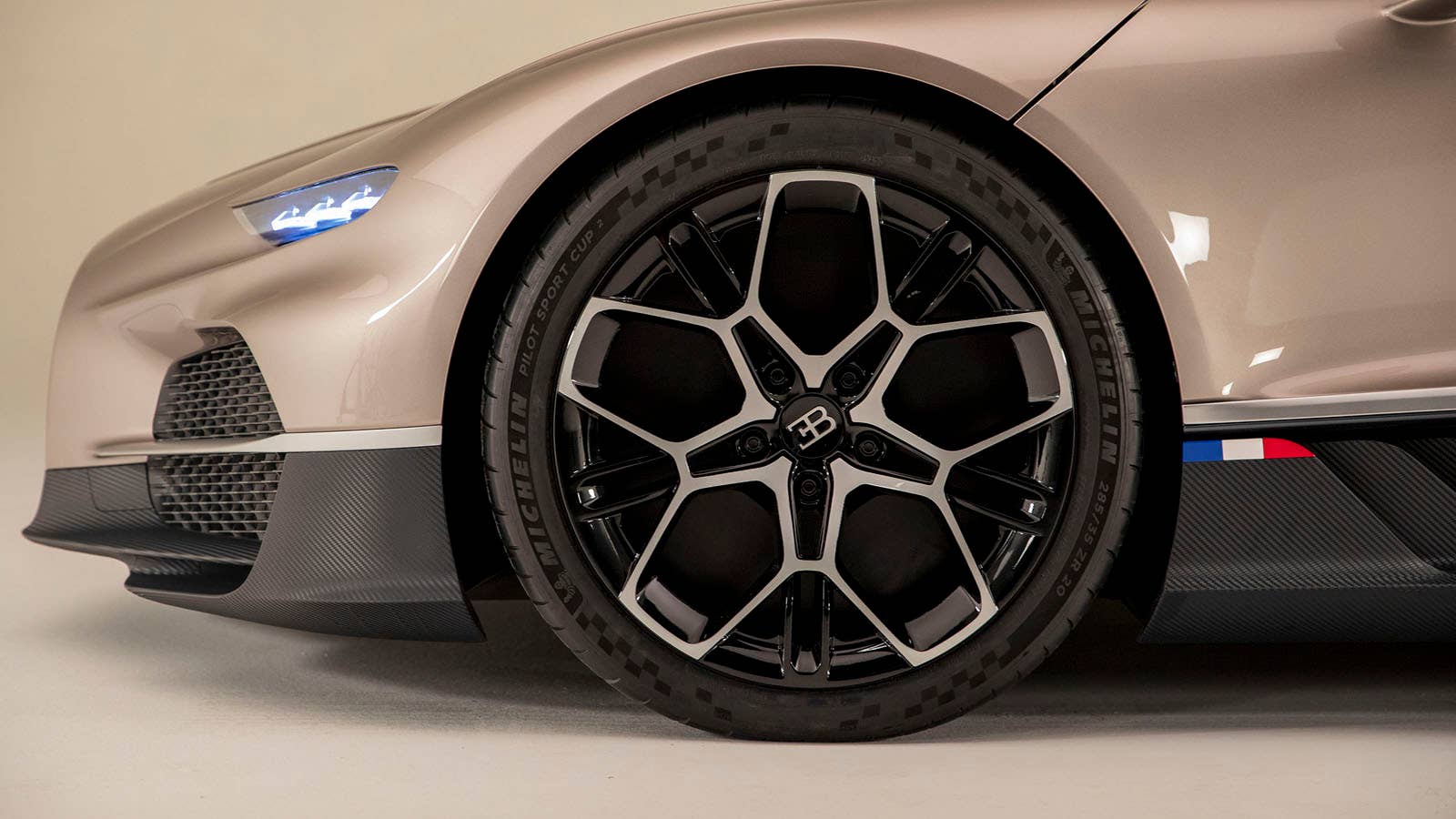 Bugatti Tourbillon Preview: 1,000-hp V16, 800-hp electric motors ...