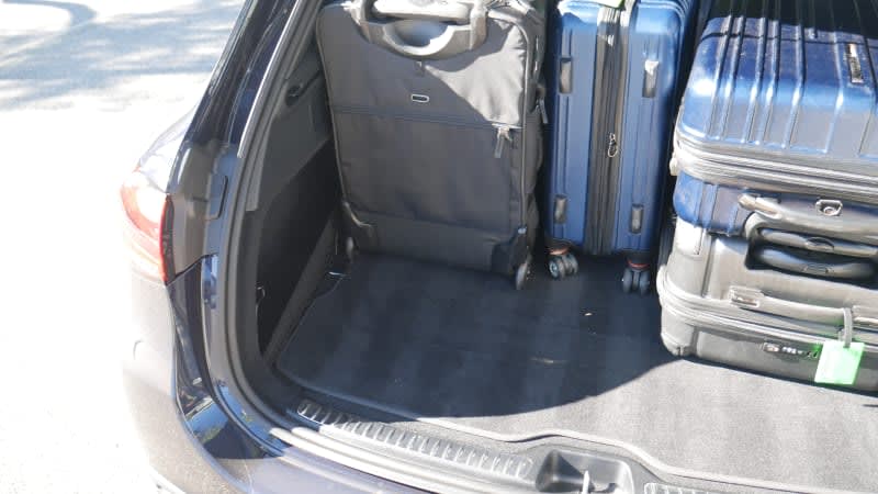 Mercedes-Benz GLC-Class Luggage Test: How much fits in the cargo area ...
