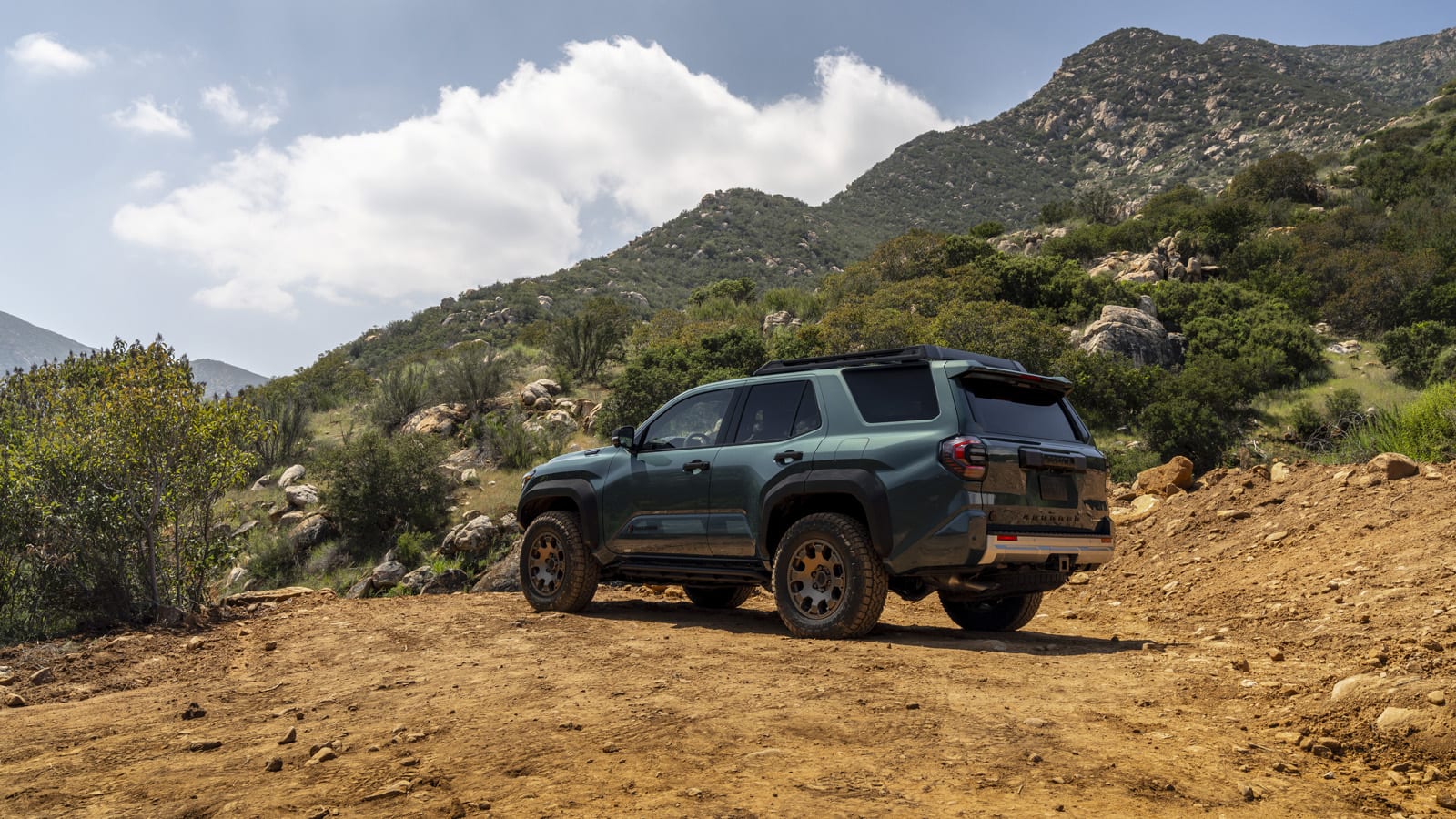 Toyota Offers Killer 2025 4Runner Trailhunter Lease Offer For August ...