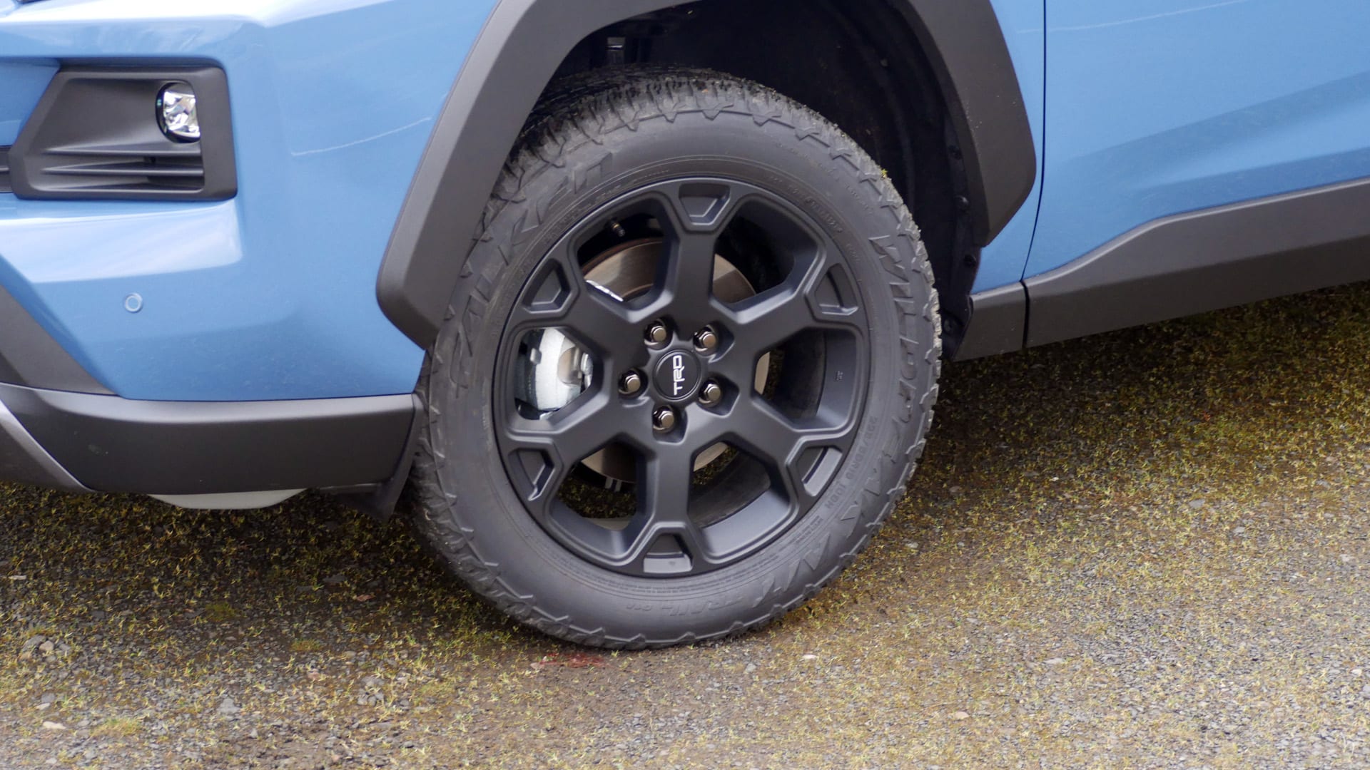 2024 Toyota RAV4 Review: Off-road and hybrid trims keep it in the game ...