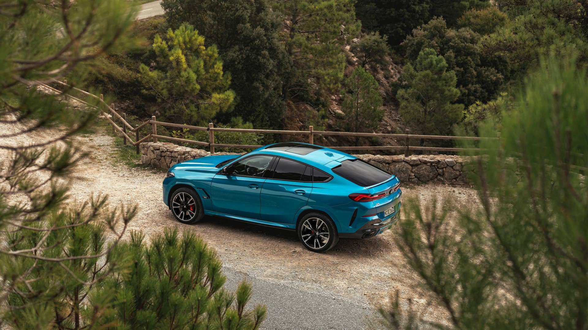 BMW Rolls Out Enticing 2026 X6 Lease Offer for August - Autoblog