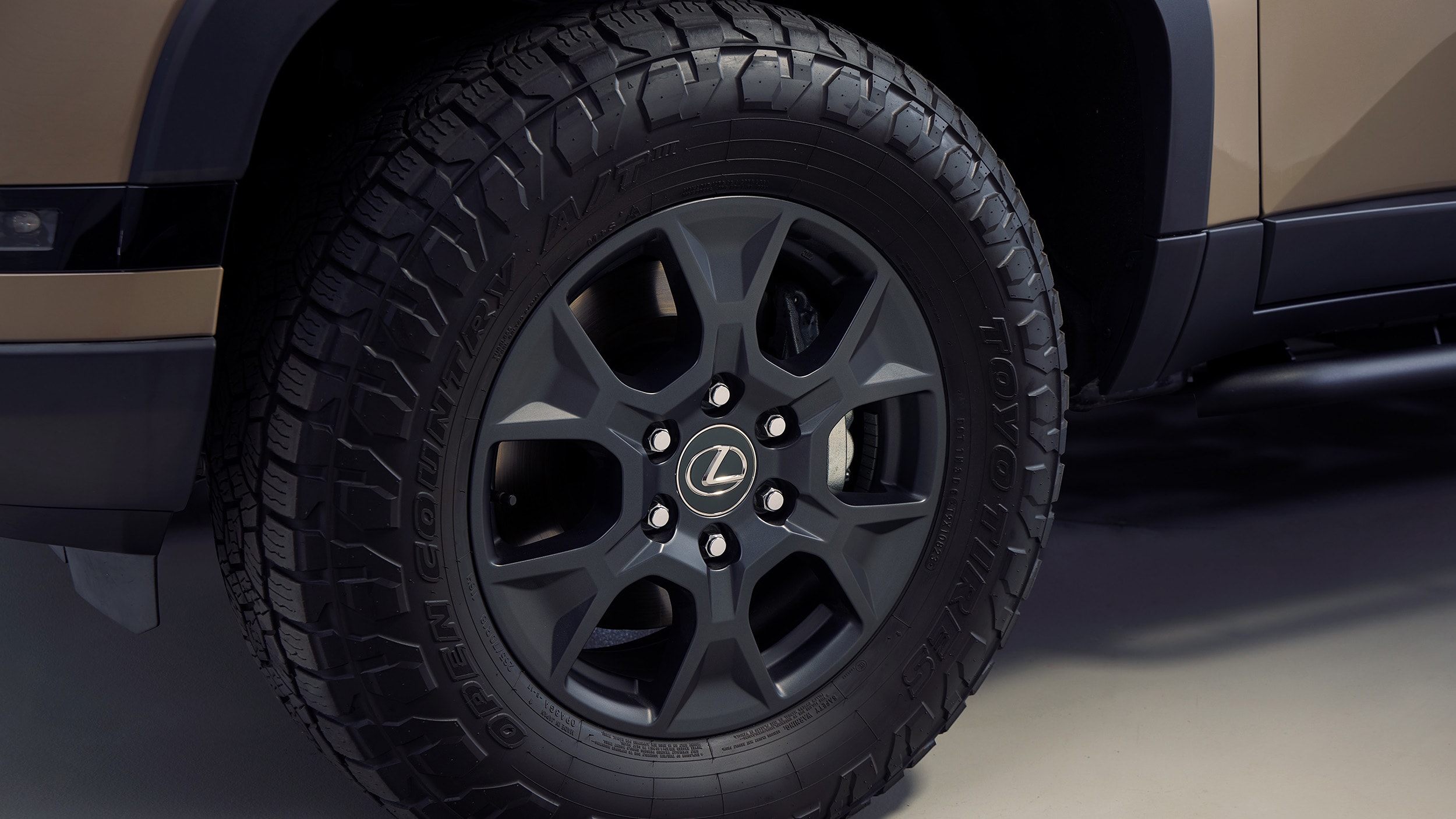 Lexus brings new GX, old GX and LX off-road builds to 2023 SEMA show ...