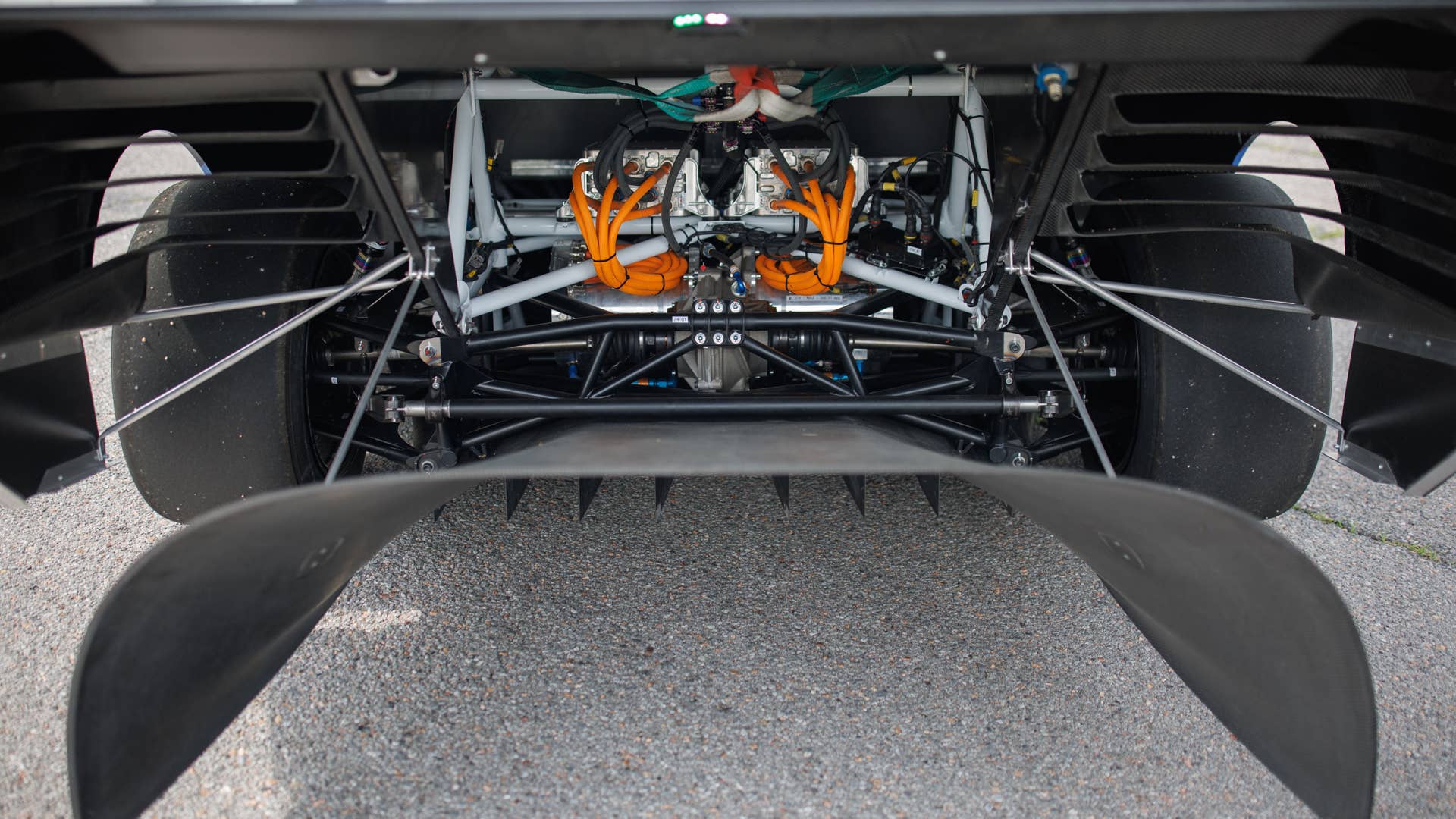 Ford F-150 Lightning SuperTruck is a wild EV race truck made for Pikes ...