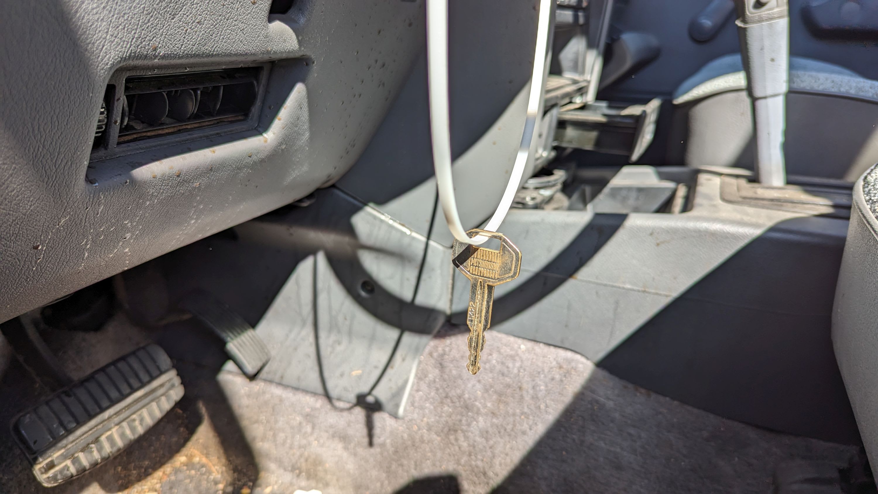 Junkyard Gem: 1992 Mitsubishi Expo LRV - Autoblog