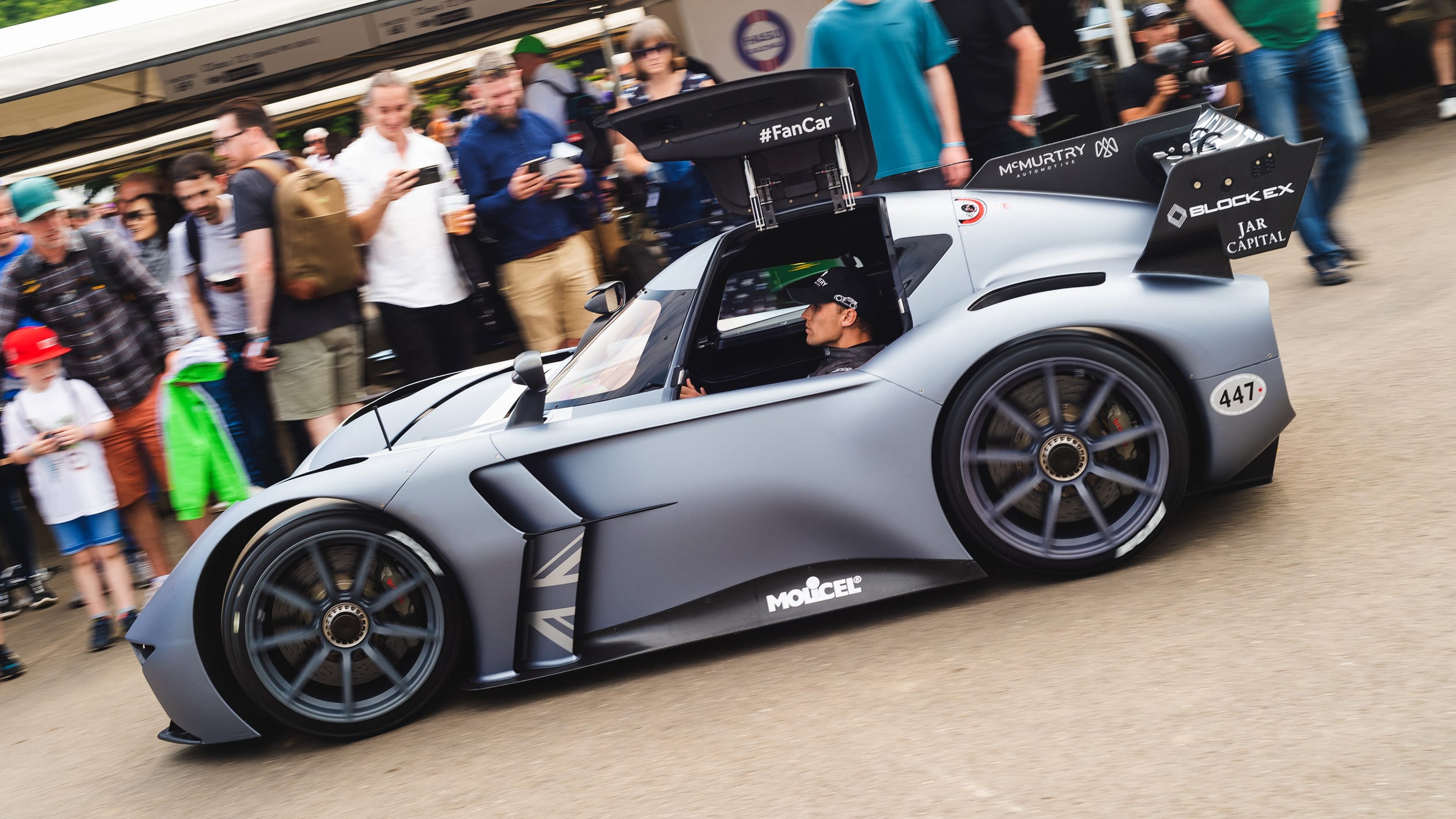 Top 12 fastest cars 0-60 in the world 2024-2025 - Autoblog