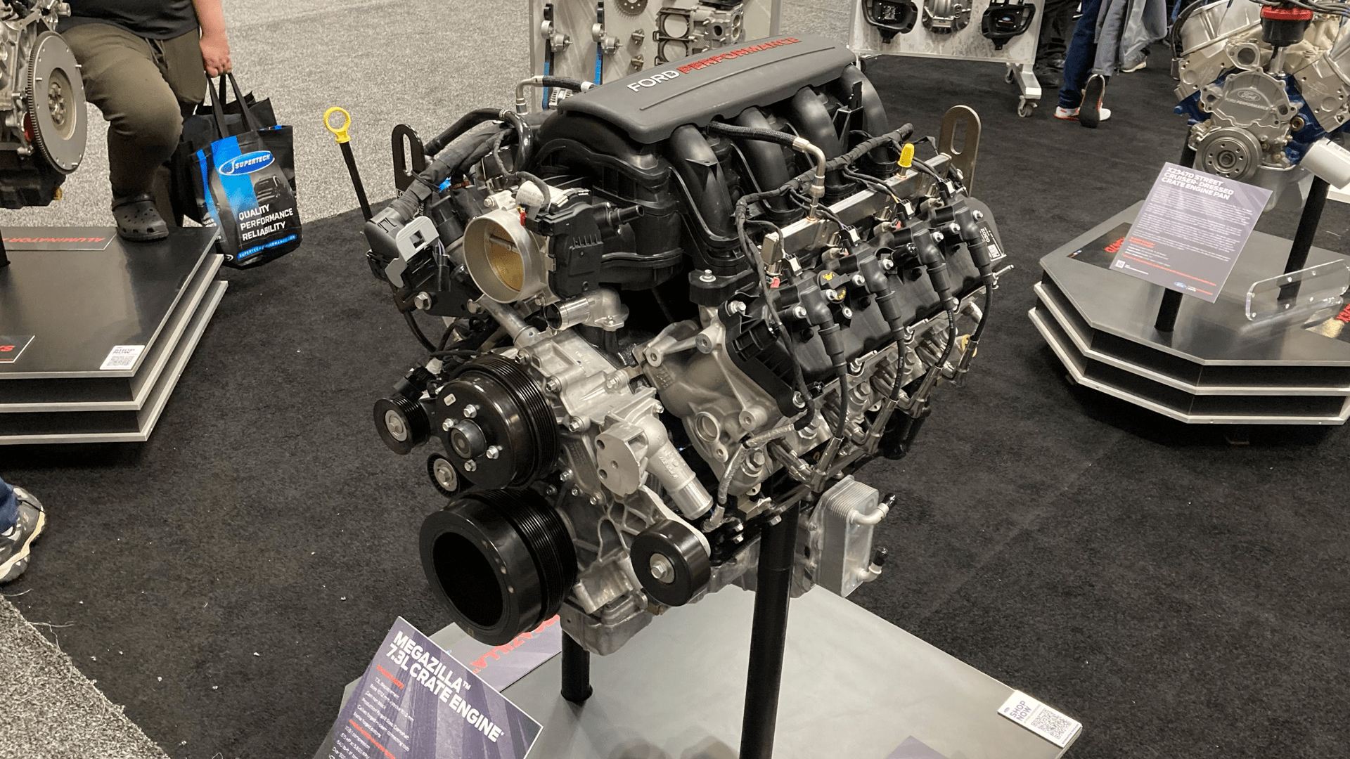Ford Megazilla crate engine rumbles into Indianapolis - Autoblog