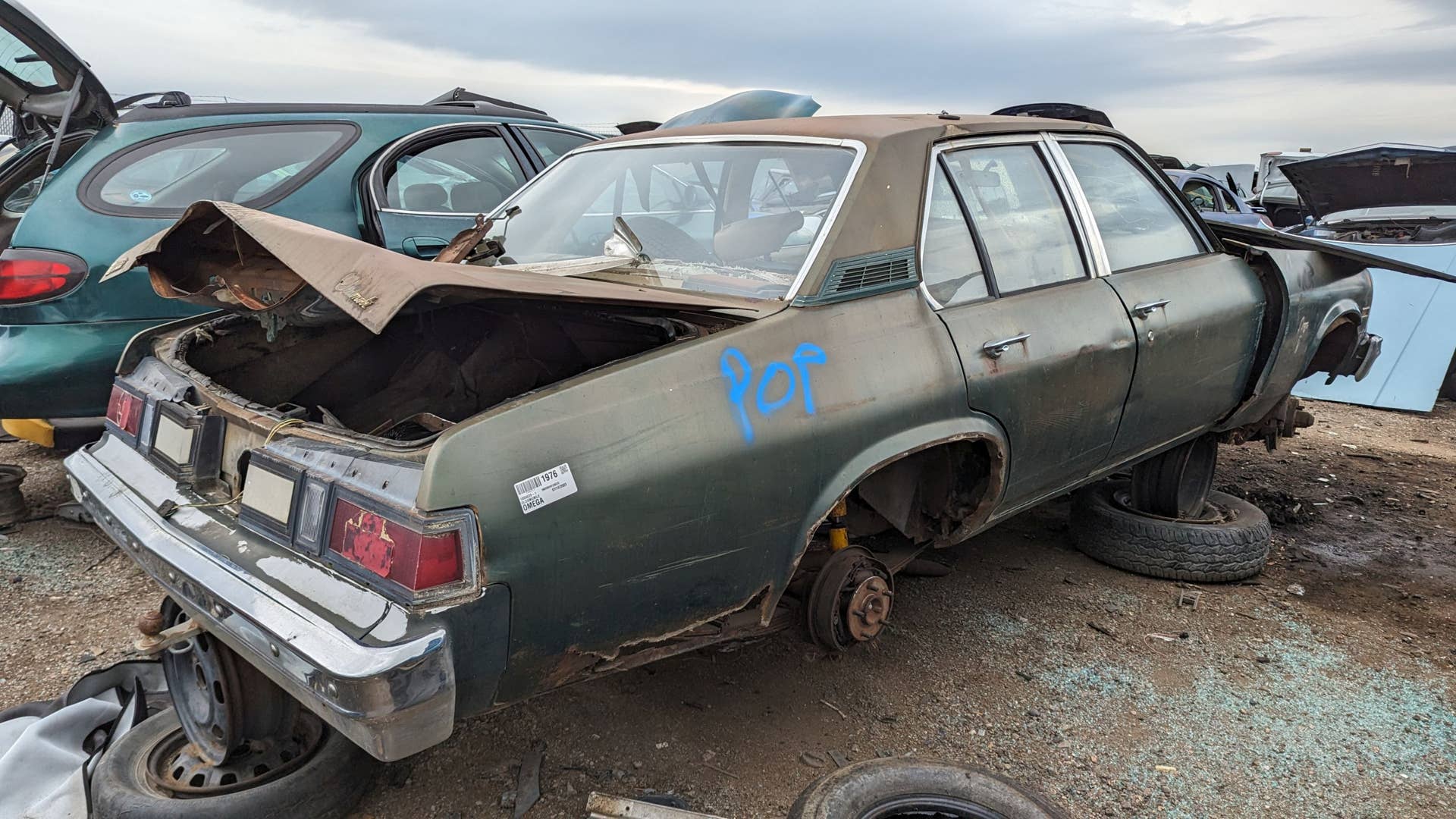 Junkyard Gem: 1976 Oldsmobile Omega Sedan - Autoblog