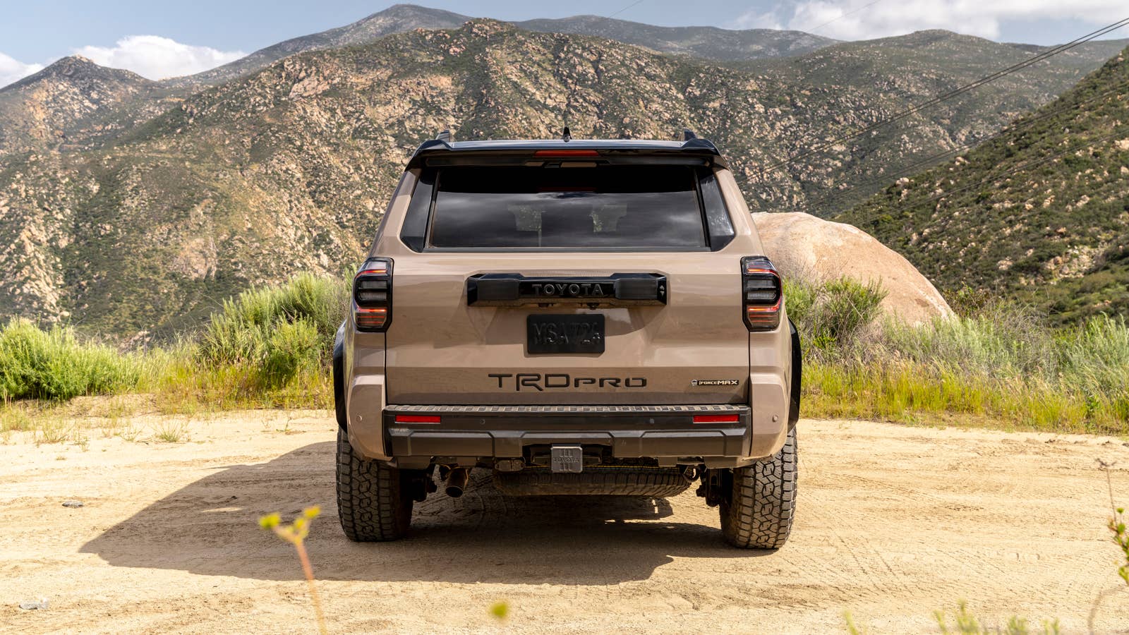 2025 Toyota 4Runner (finally!) revealed, and the new Trailhunter is ...
