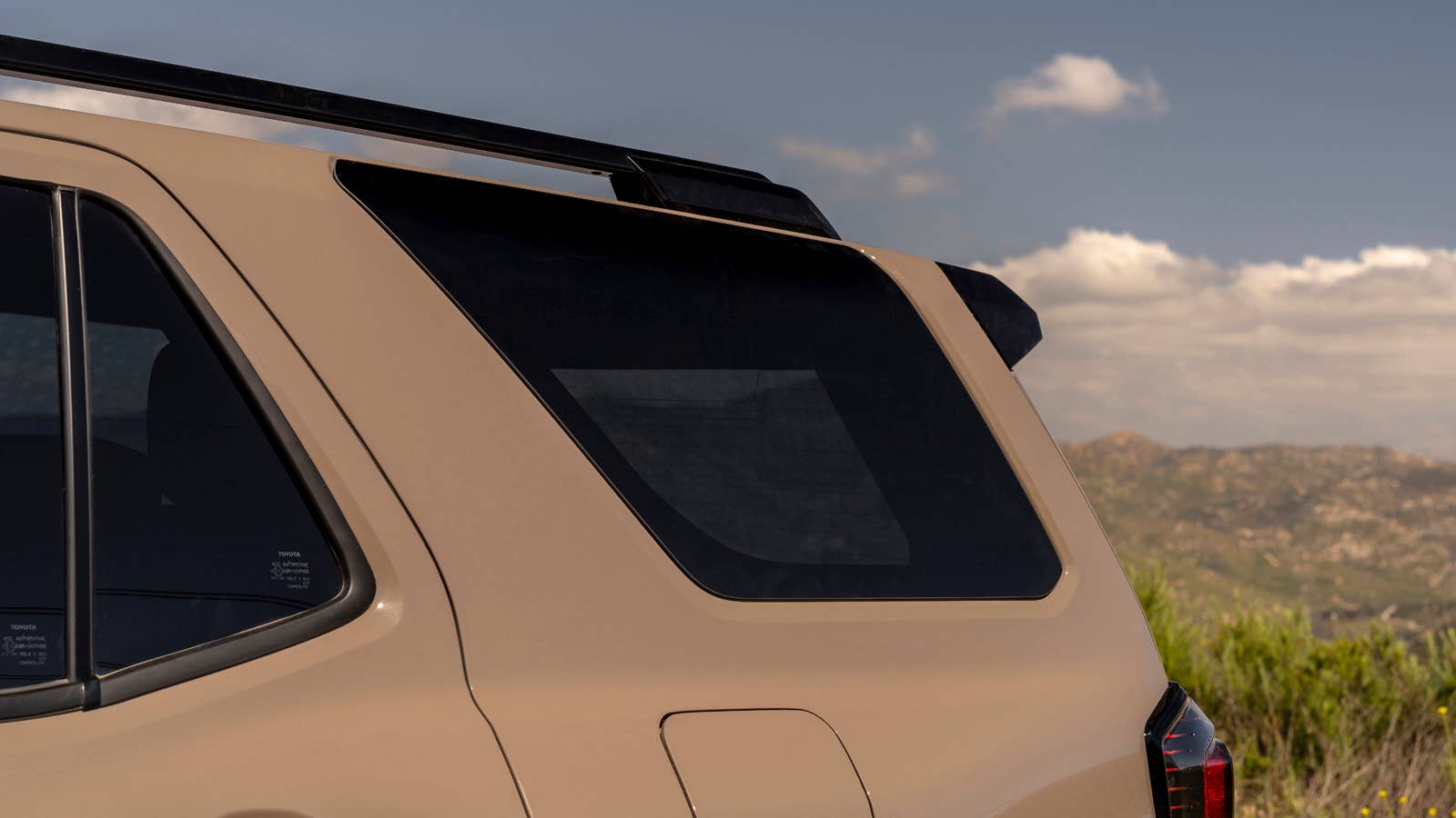 2025 Toyota 4Runner (finally!) revealed, and the new Trailhunter is ...