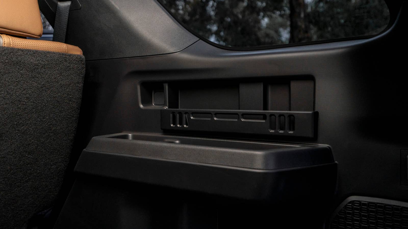 2025 Toyota 4Runner (finally!) revealed, and the new Trailhunter is ...