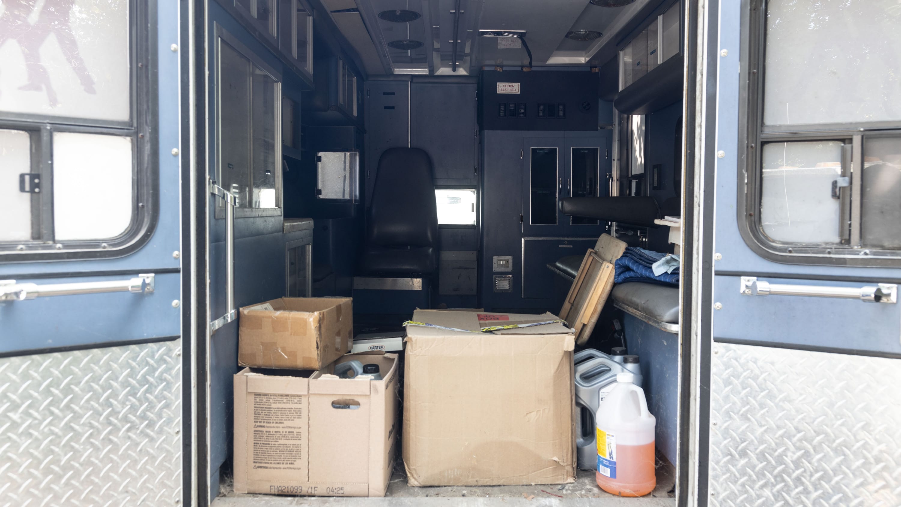 Project Builds #2: The Jambulance, the wasps, and a piece of the Titanic - Autoblog