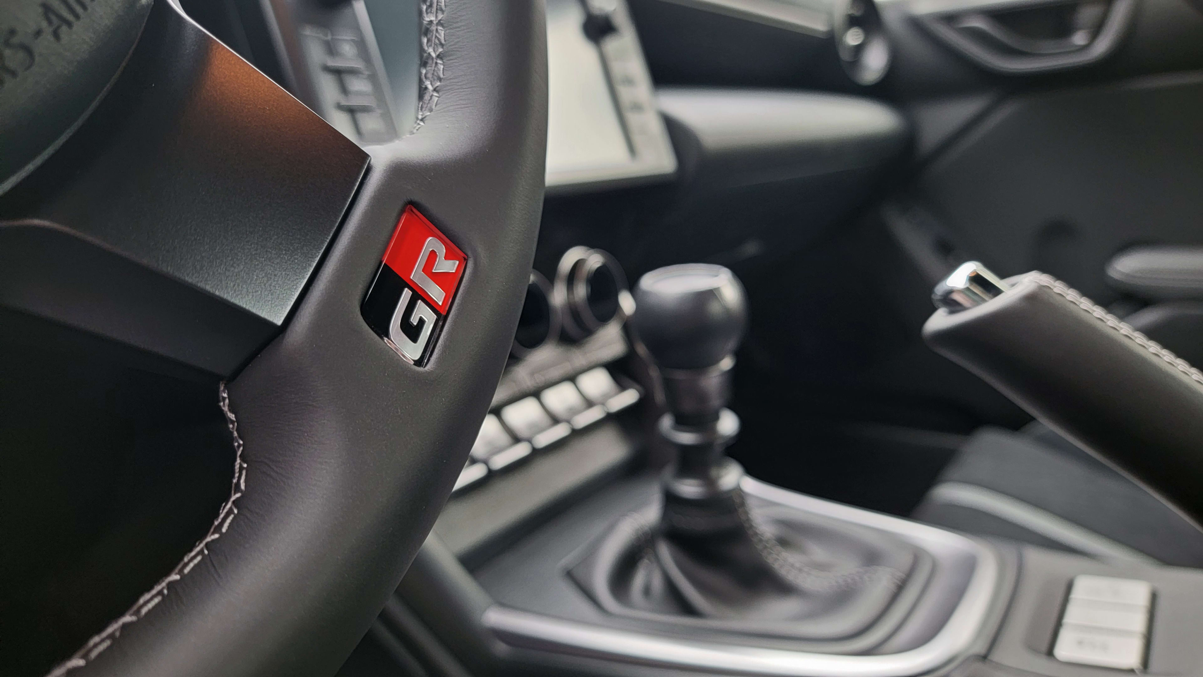 Manual Transmissions Aren’t Dead. Some U.S. Buyers Are Choosing Them ...