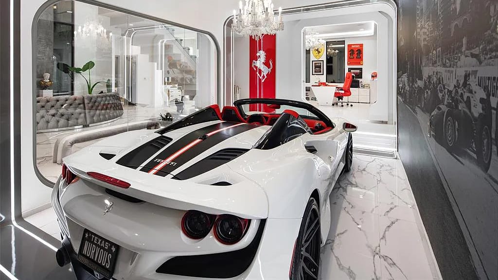 Dallas mansion's Ferrari room is a life-size car display case - Autoblog