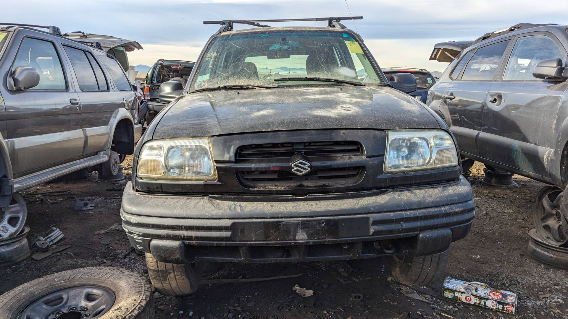 Junkyard Gem: 1999 Suzuki Vitara JX 4WD four-door - Autoblog