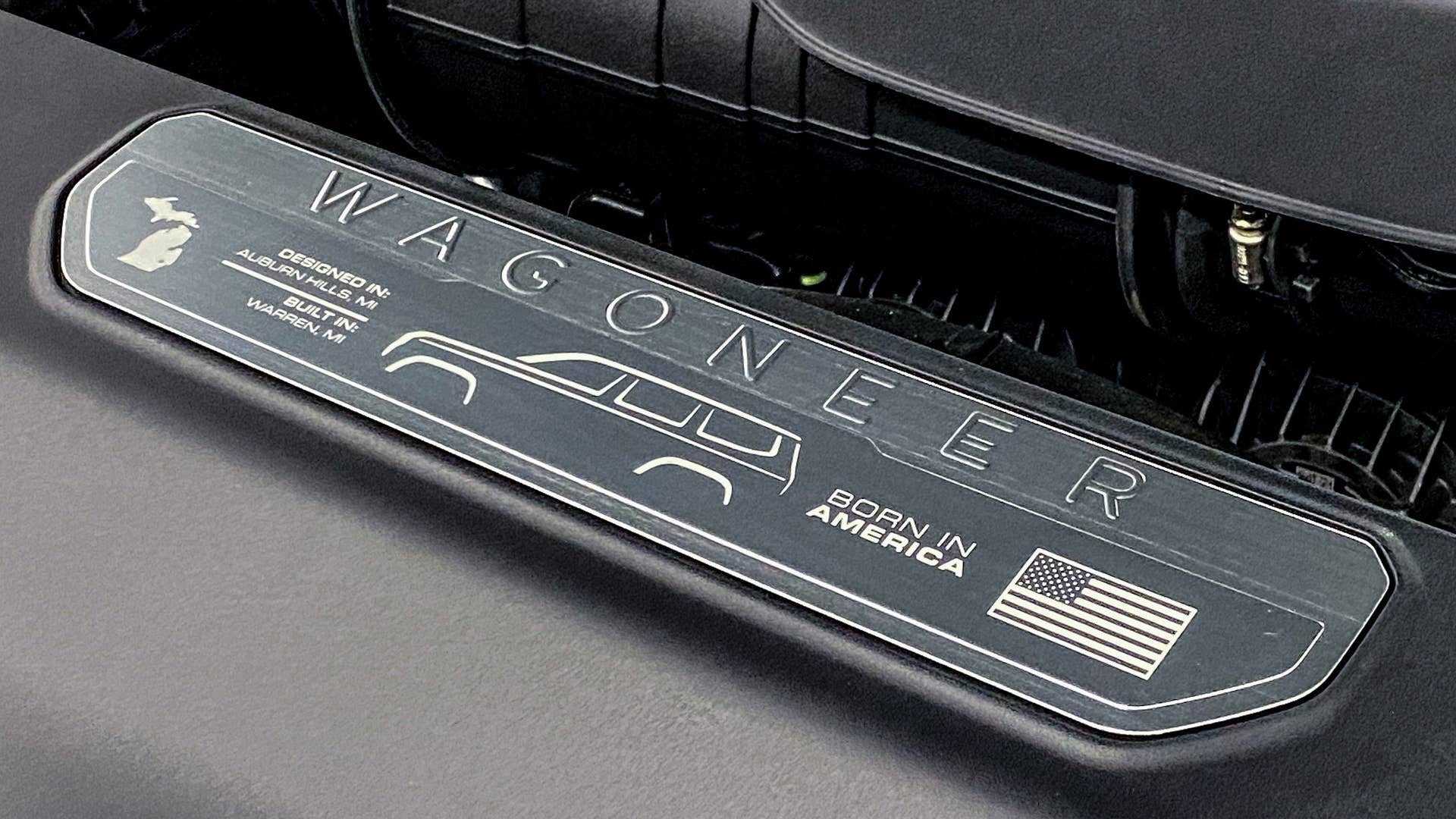 Jeep executives confirm Wagoneer 4xe will borrow Ramcharger powertrain ...