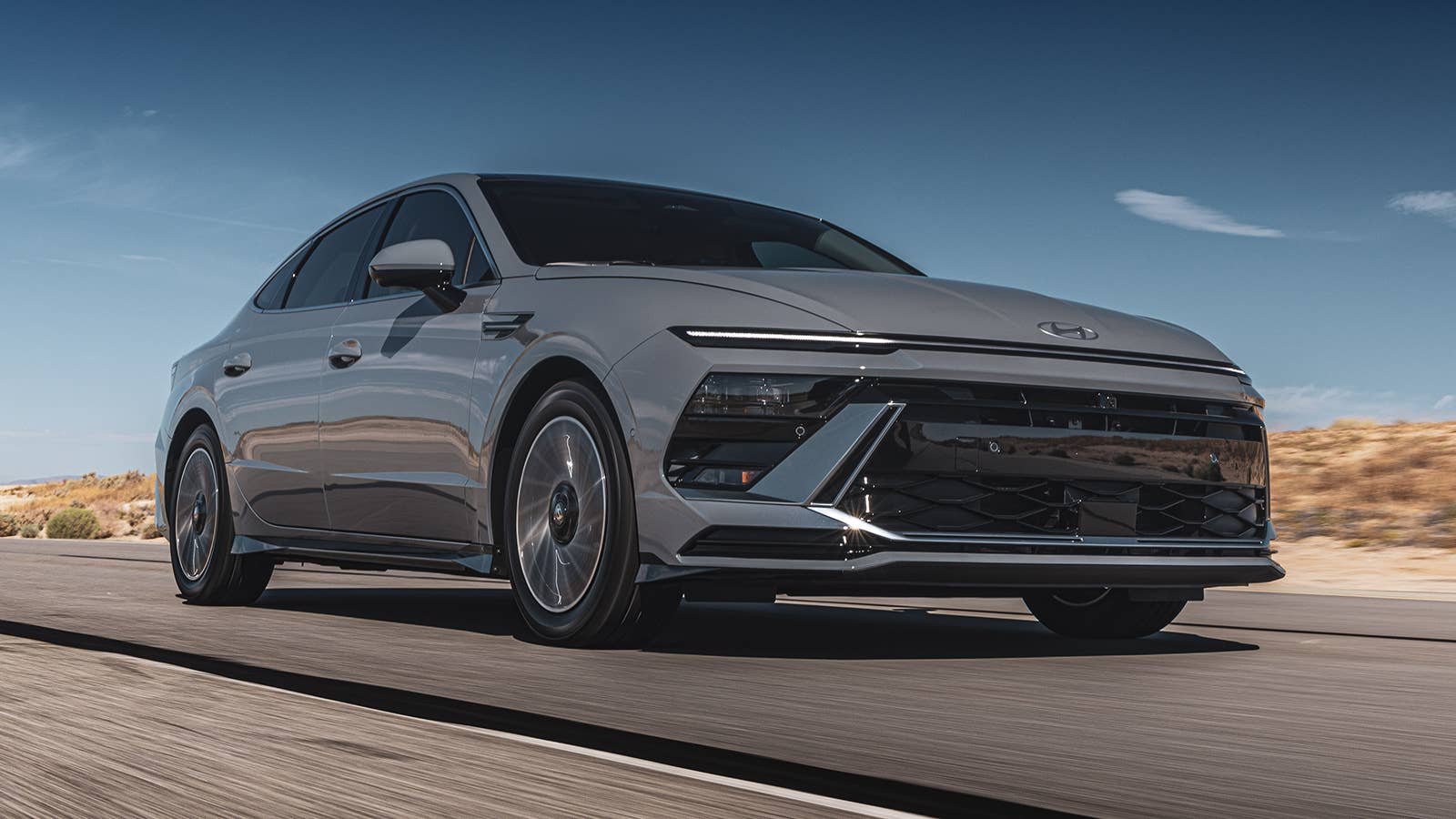 2024 Hyundai Sonata Review: New styling and features keep it compelling ...