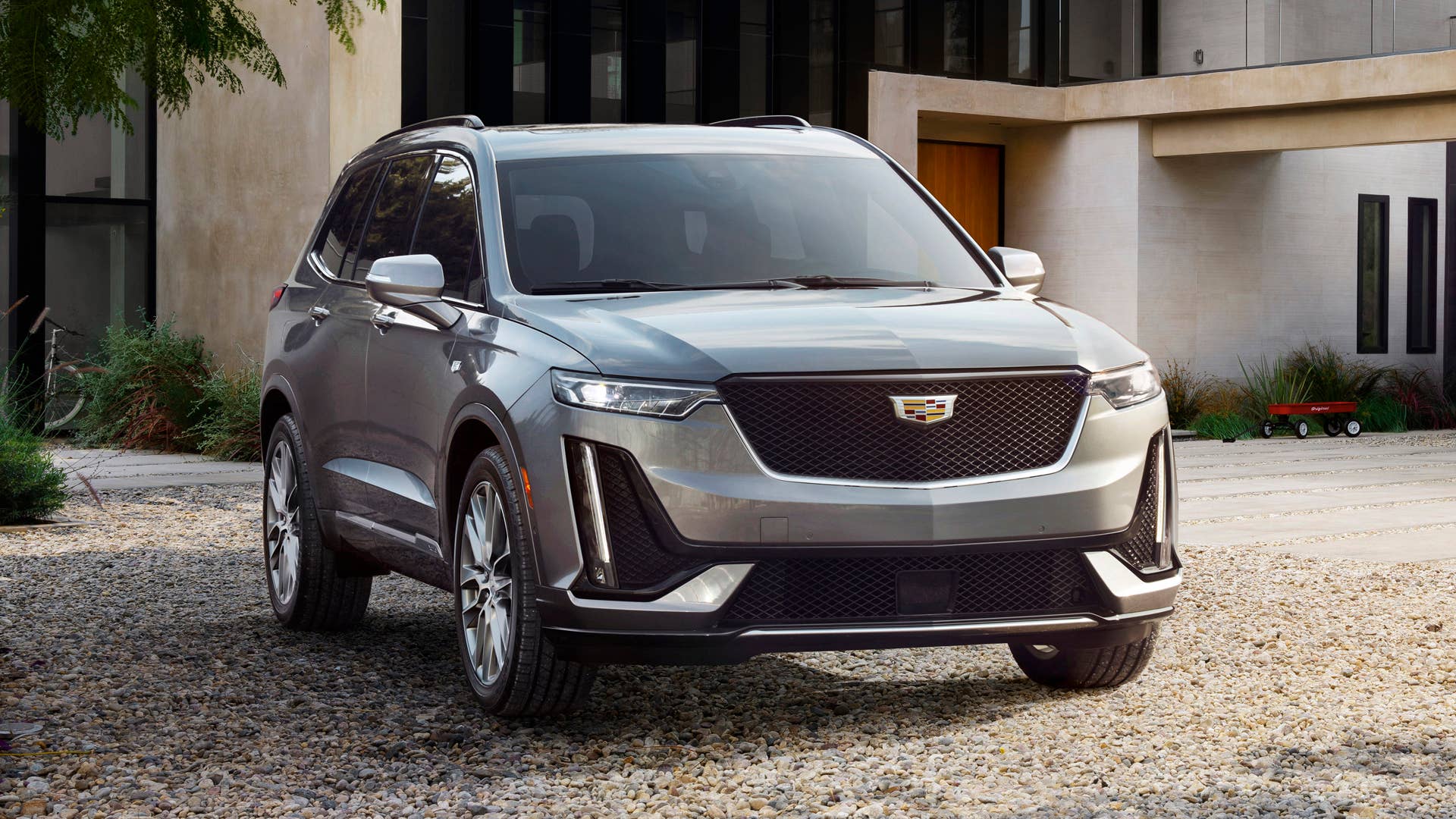 2024 Cadillac XT6 Review: Comfortable and capable, but not a class ...