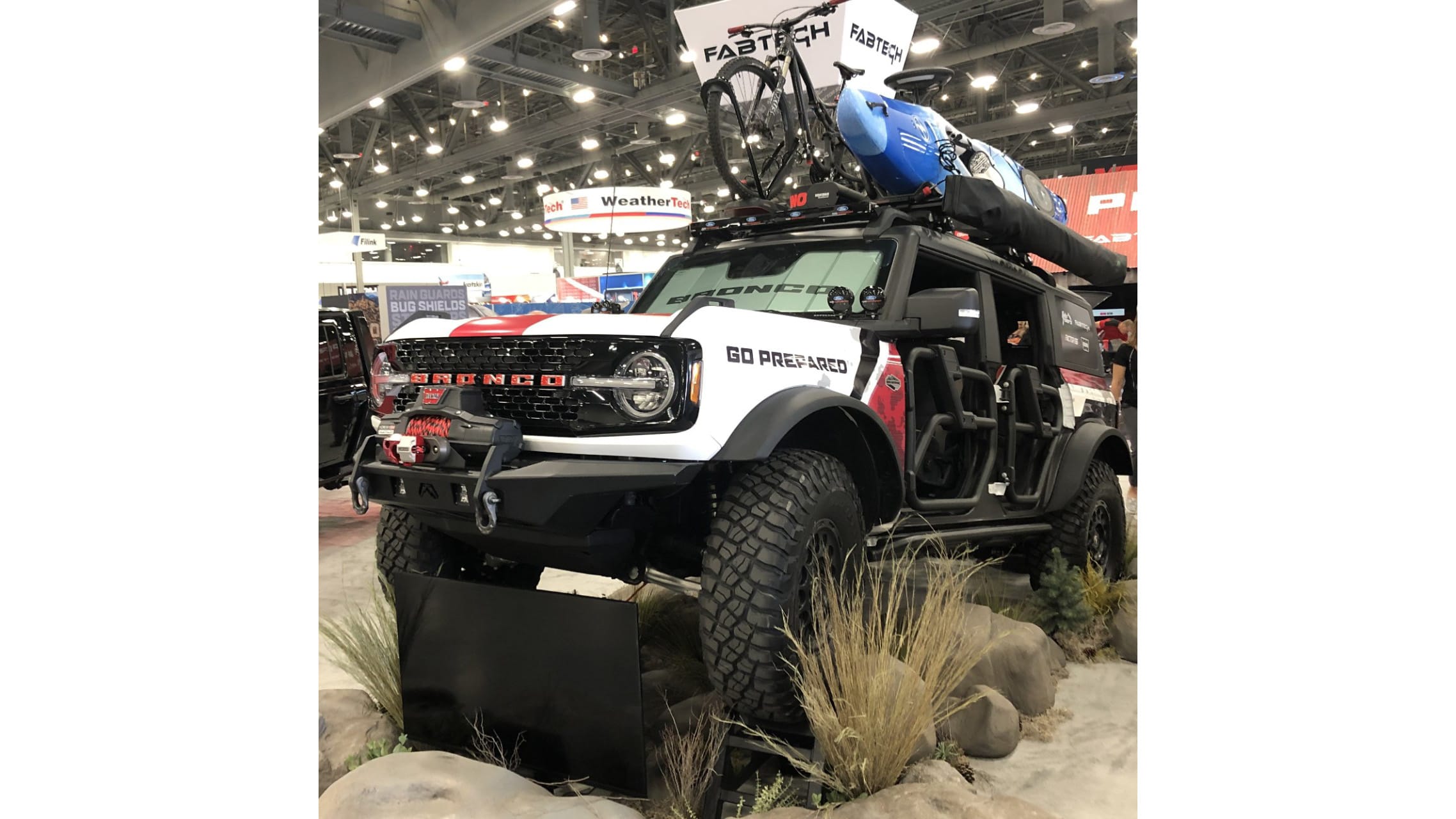 Ford brings a whole fleet of custom trucks and SUVs to SEMA - Autoblog